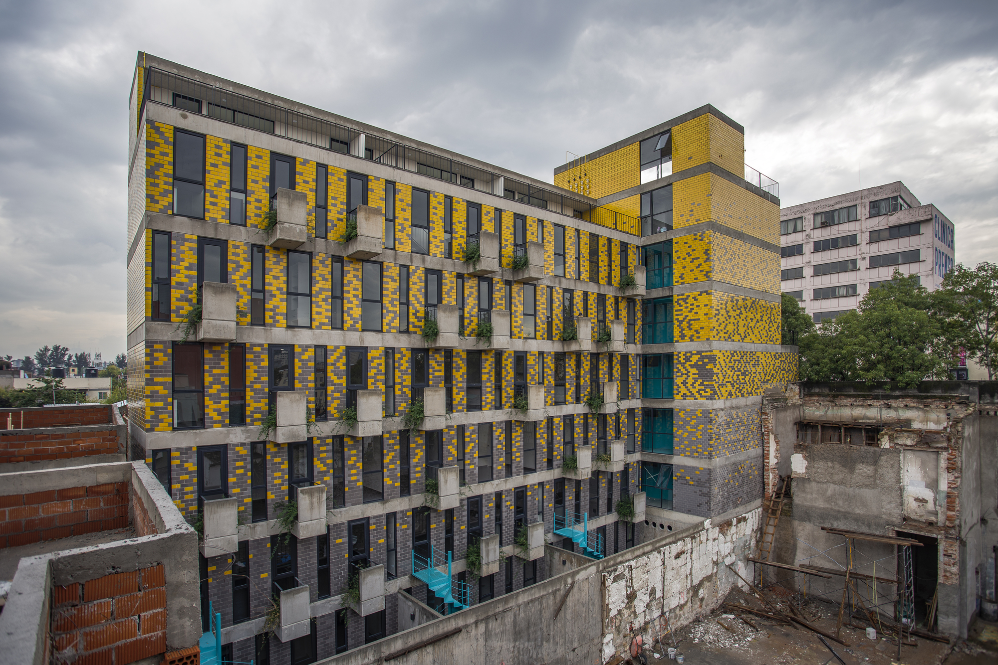 Gallery of GUERRERO 108 Building / VOX arquitectura + Rojkind ...