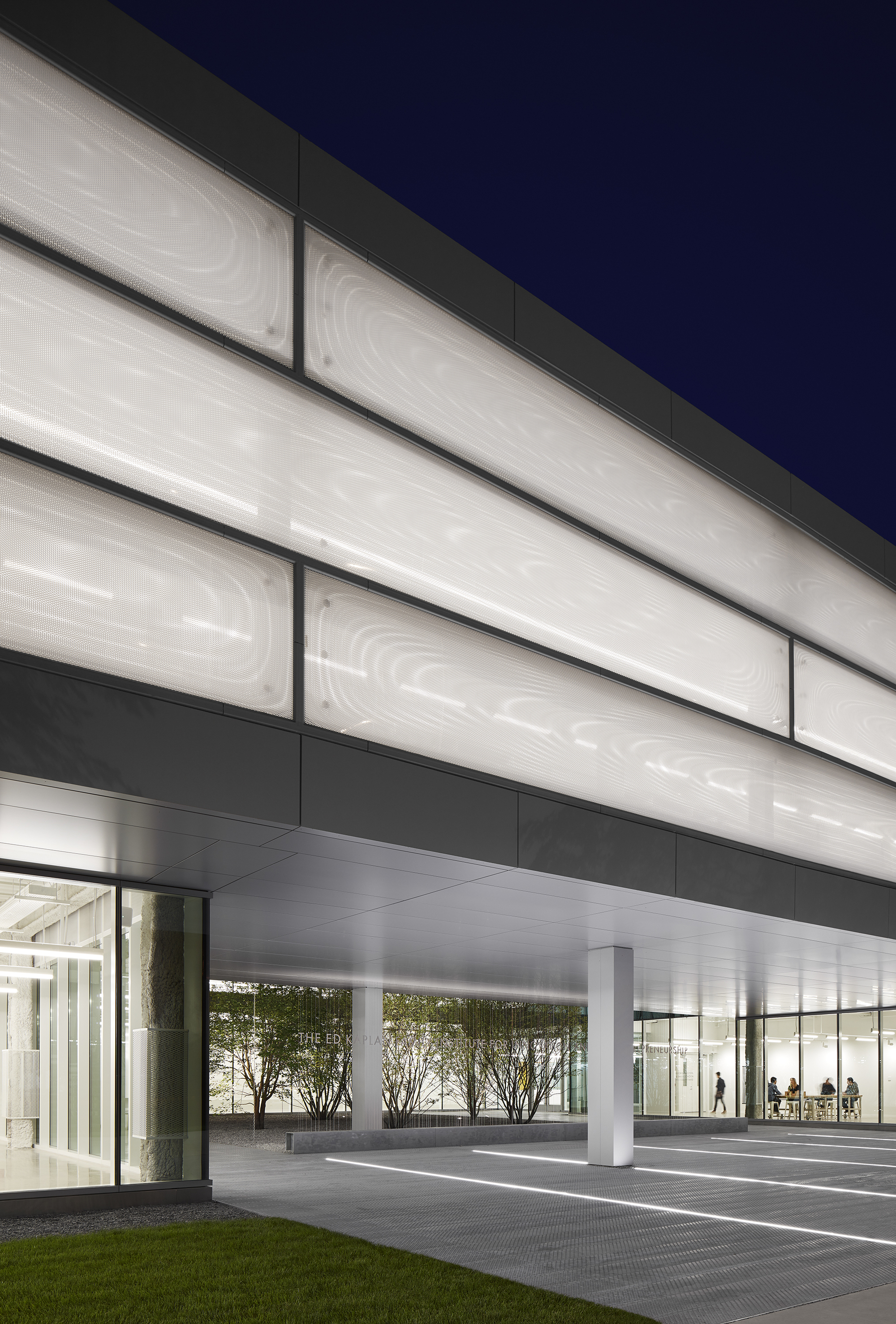 Gallery of Ed Kaplan Family Institute / John Ronan Architects - 10