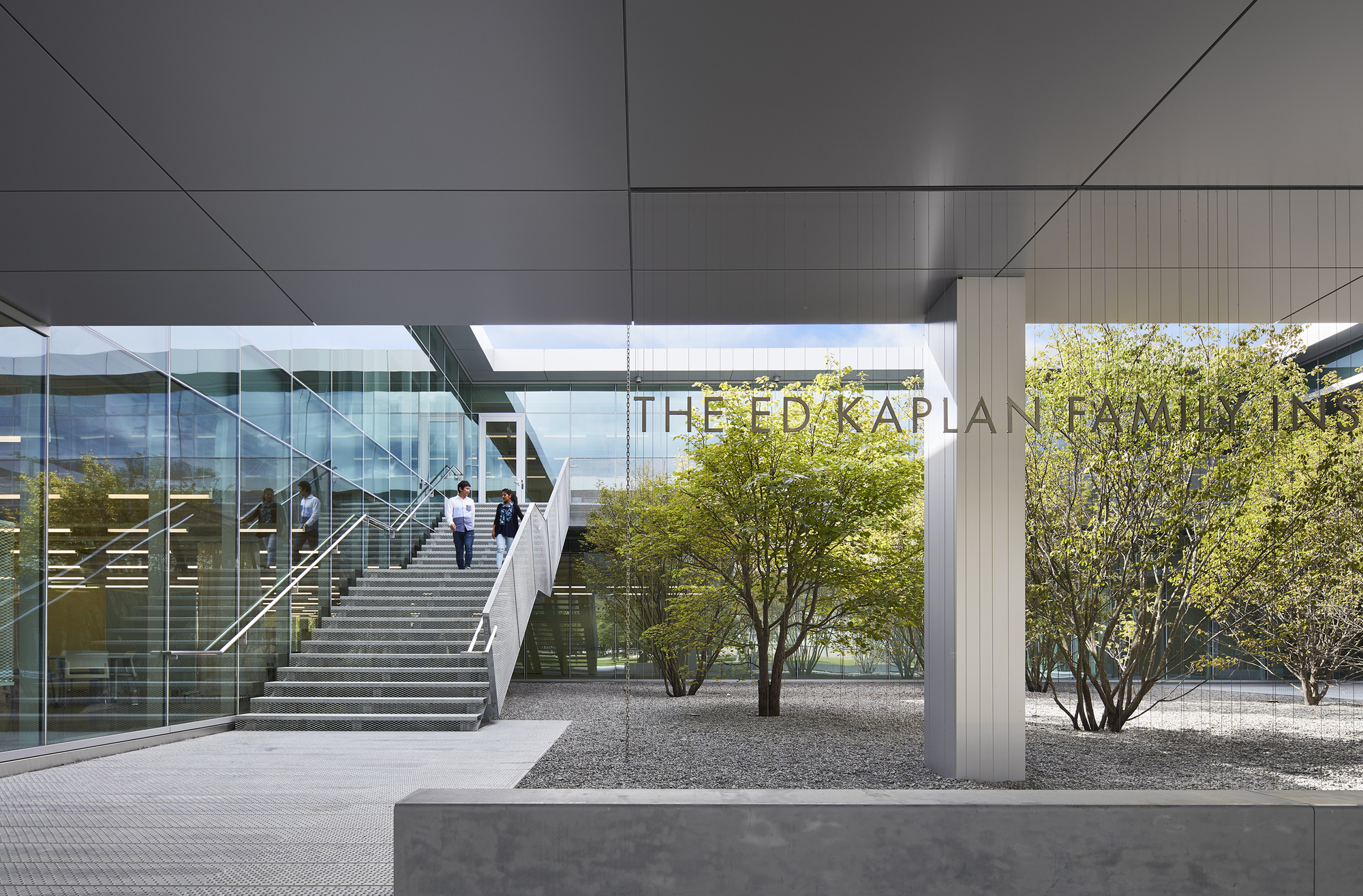 Galería de Instituto de la Familia Ed Kaplan / John Ronan Architects - 16