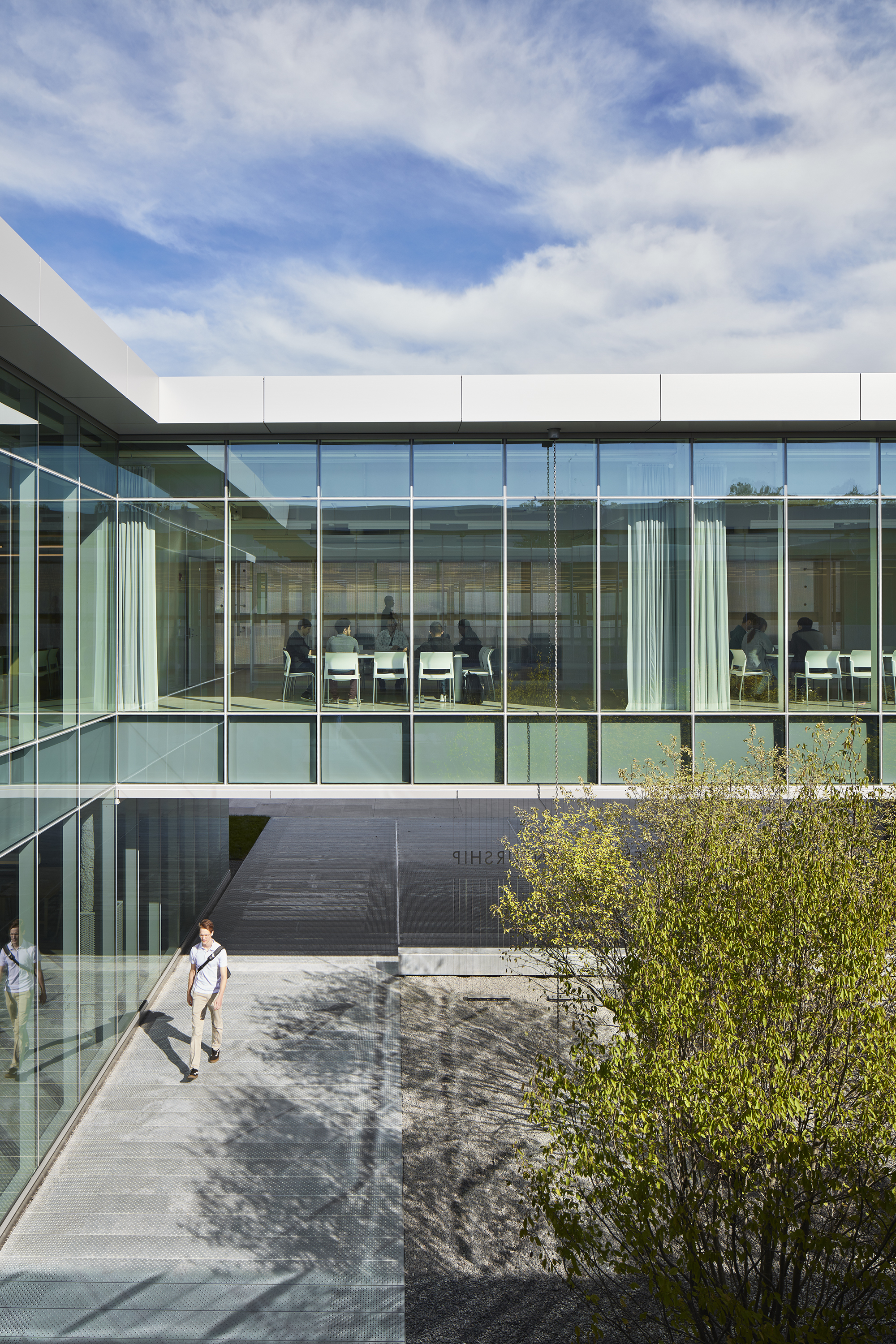 Gallery of Ed Kaplan Family Institute / John Ronan Architects - 2
