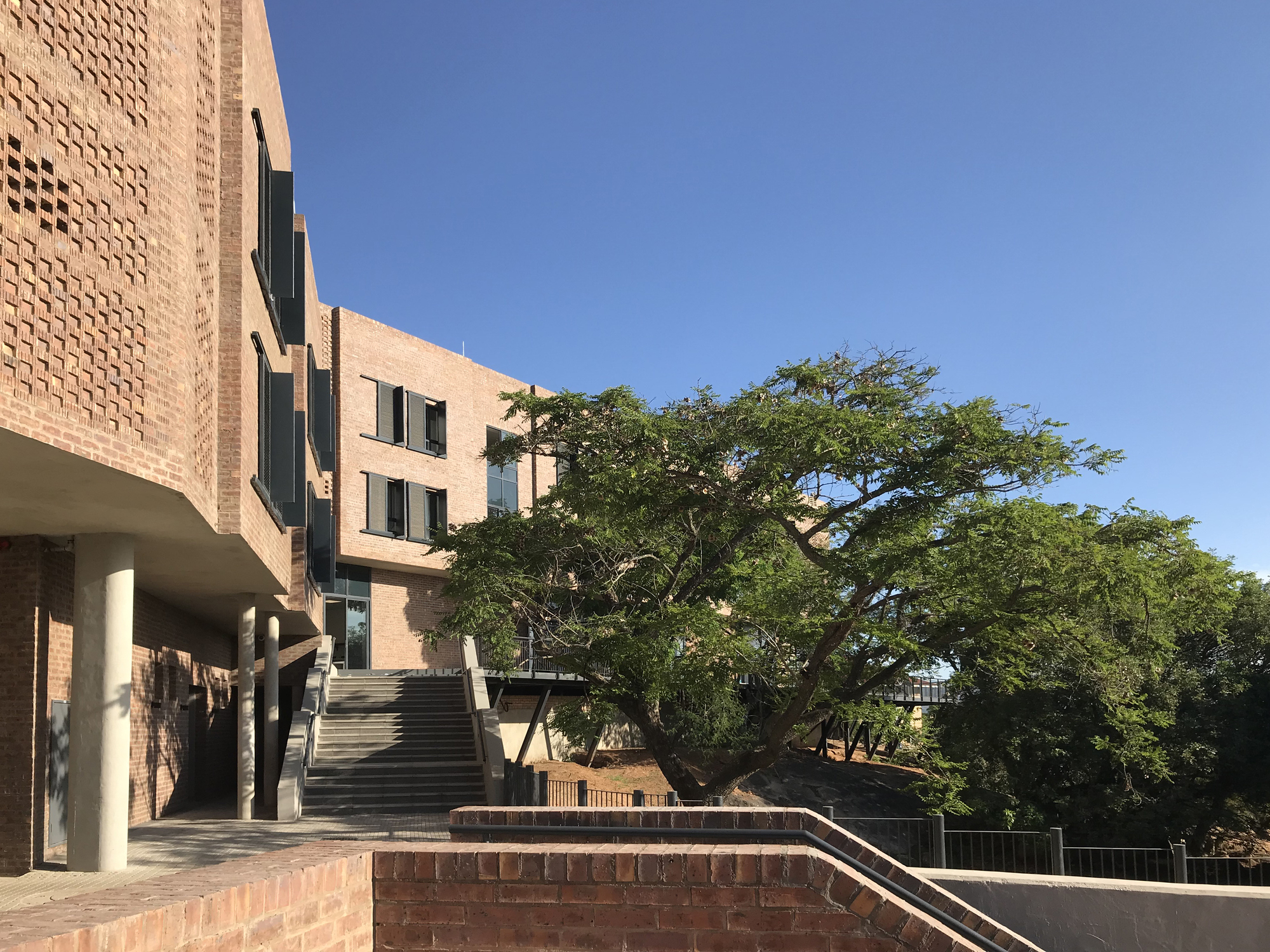 Gallery of University of Mpumalanga / GAPP Architects & Urban Designers - 3