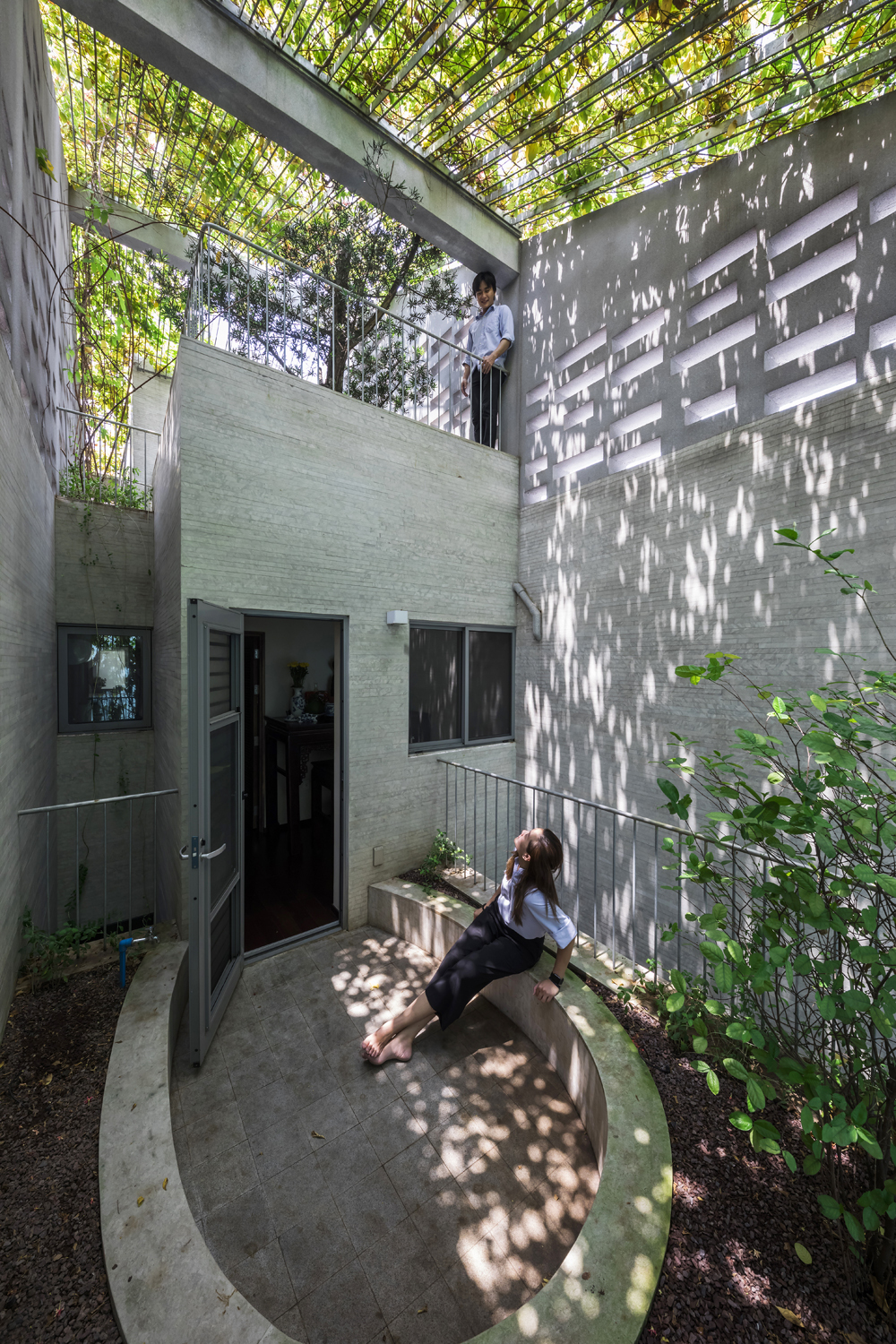 Breathing House / VTN Architects | ArchDaily