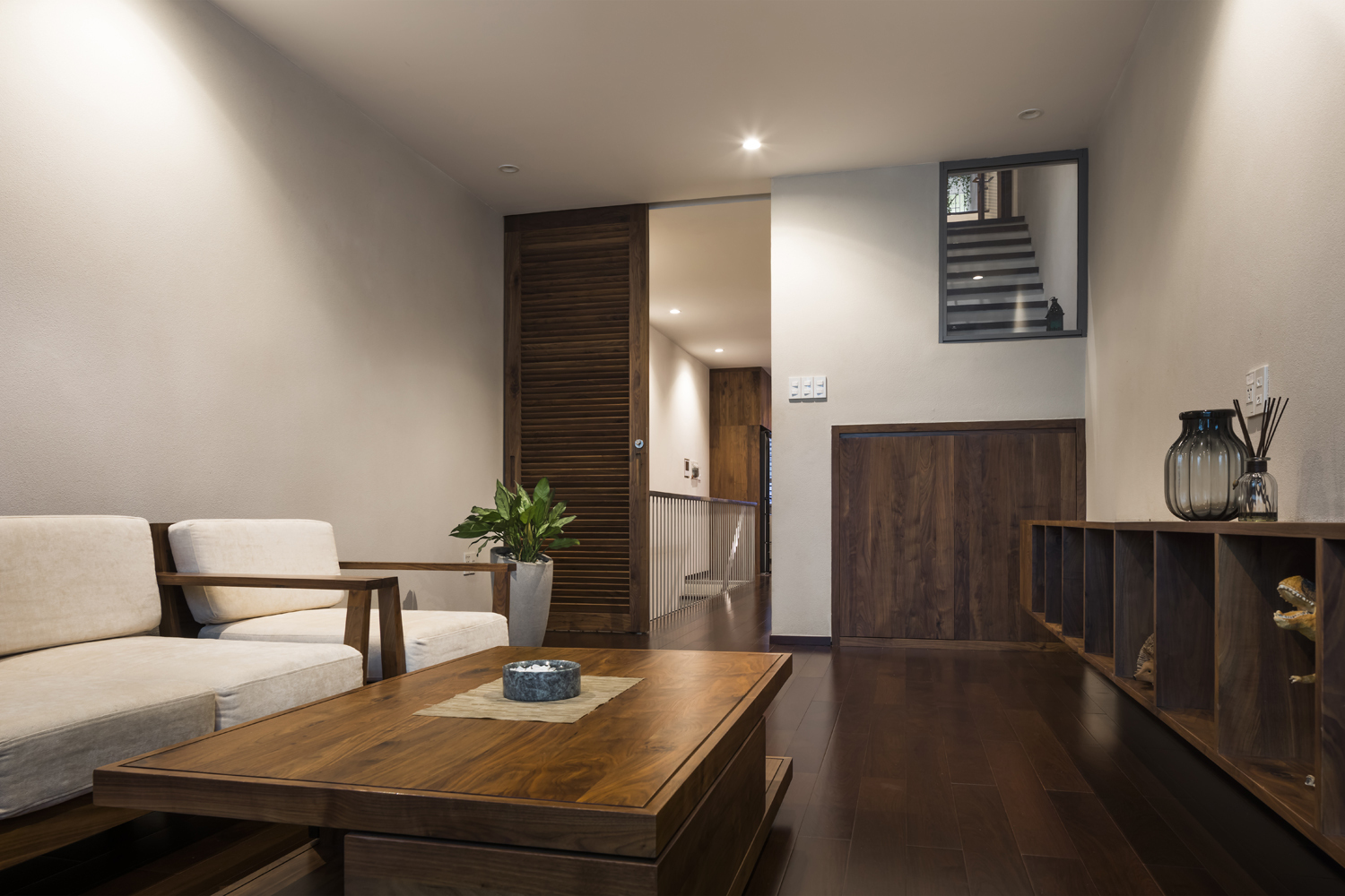 Gallery of Breathing House / VTN Architects - 13