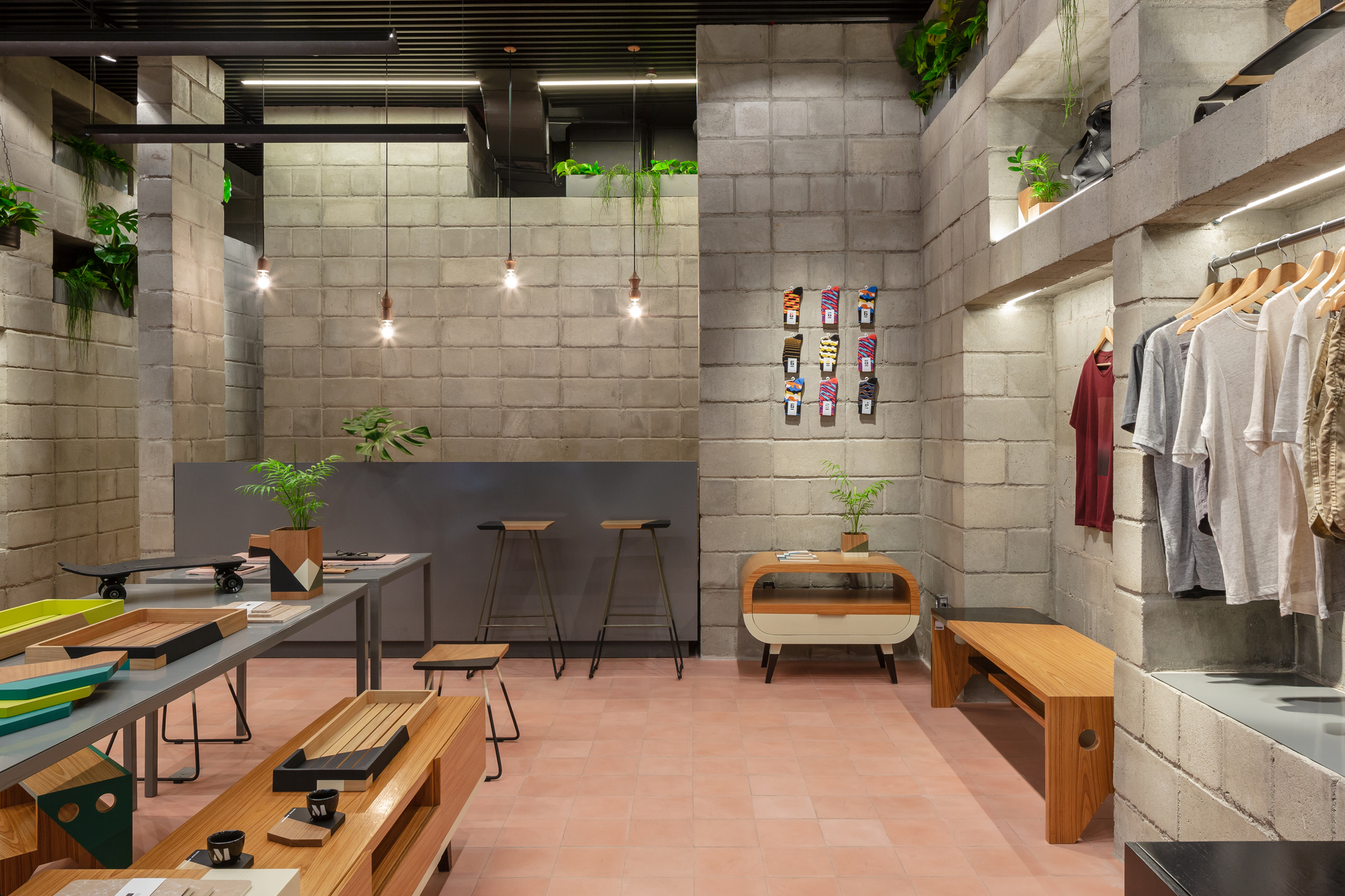 Gallery of Shop ITSU Rio de Janeiro / Terra e Tuma Arquitetos ...