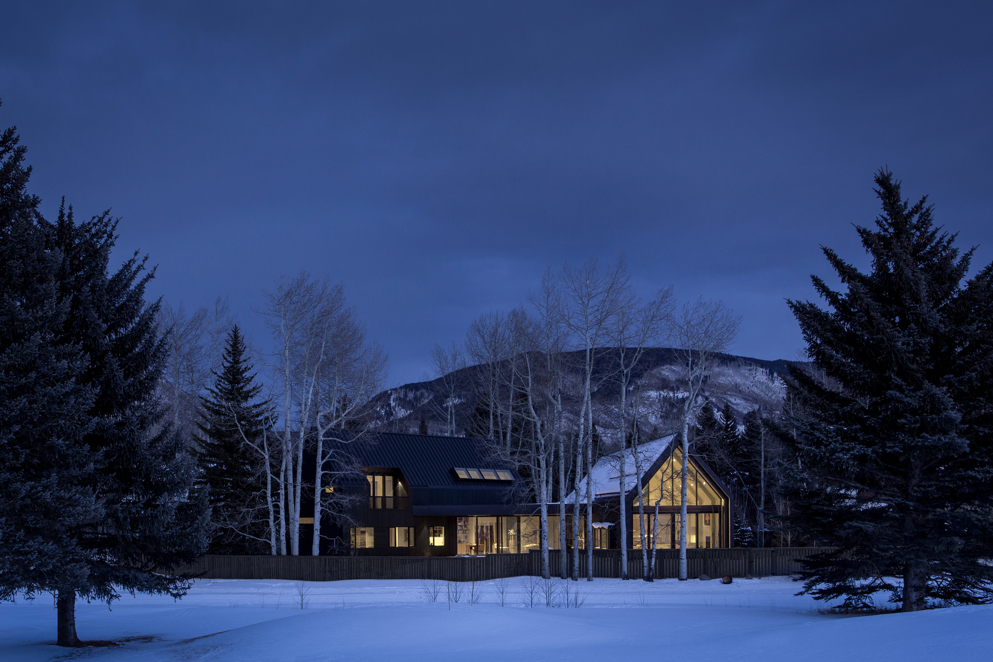 Gallery of V-Plan / Studio B Architects - 18