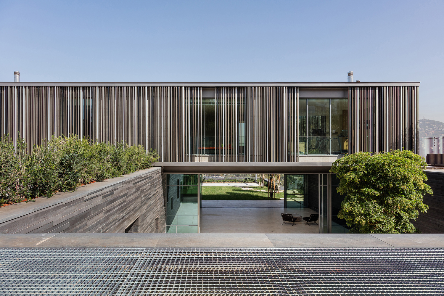 Gallery of AY House / nabil gholam architects - 10