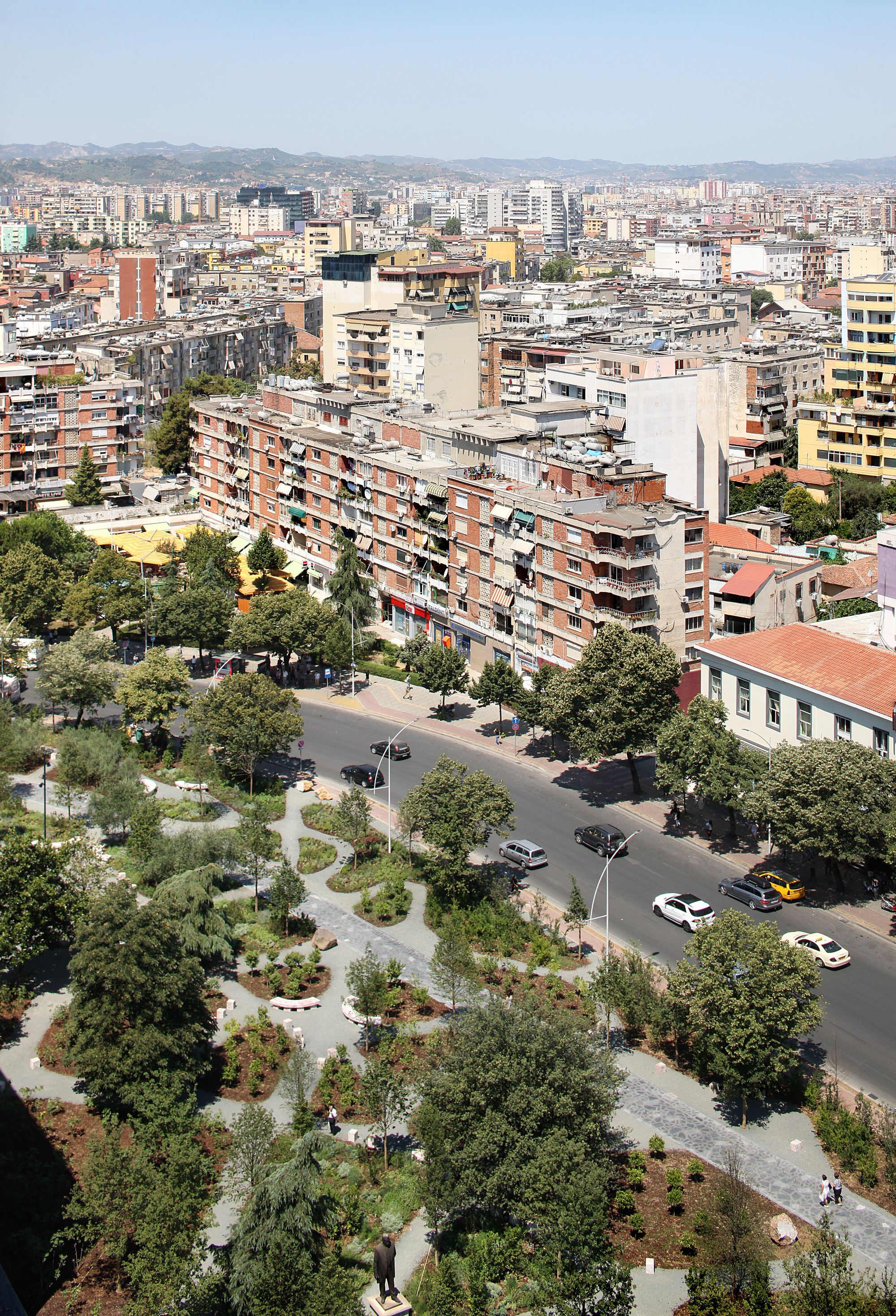 Gallery of Skanderbeg Square / 51N4E - 8