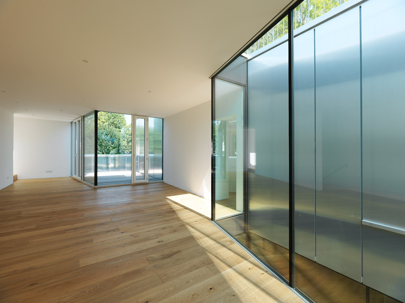 Gallery of Gestüthalle - The Hidden Treasure / PETER EBNER and friends ...