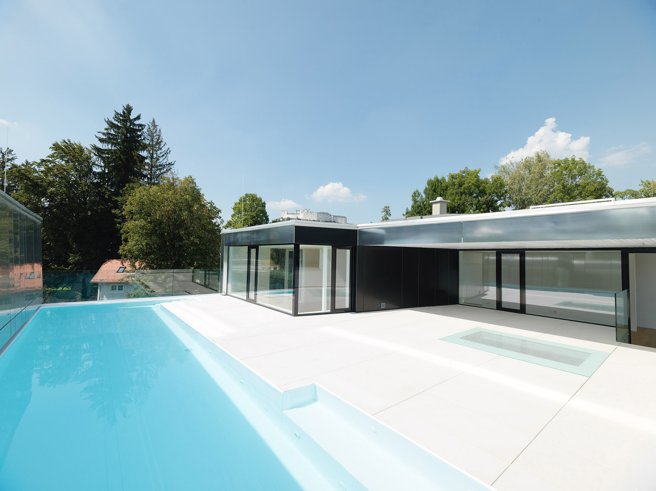 Gallery of Gestüthalle - The Hidden Treasure / PETER EBNER and friends ...