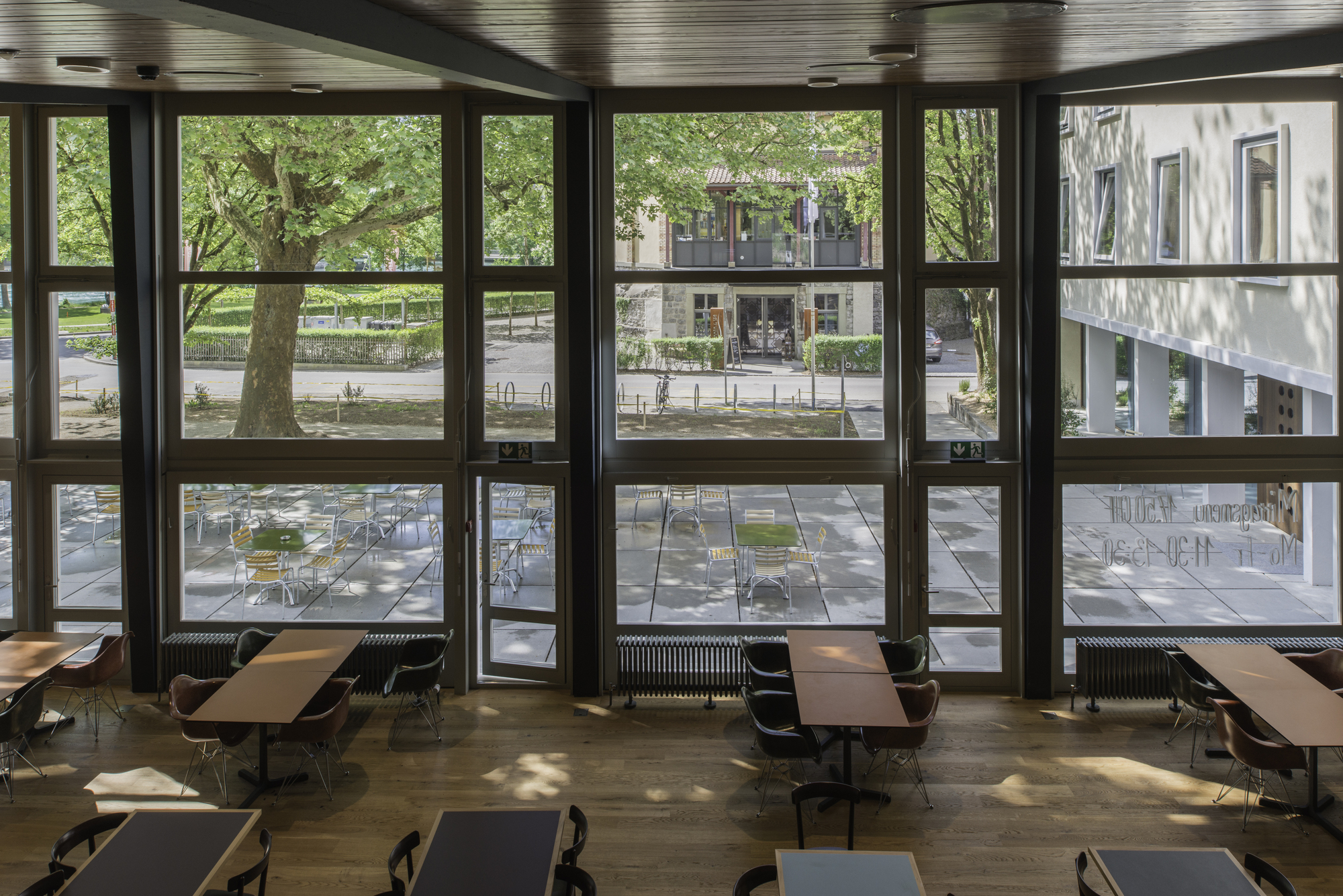 Gallery of Youth Hostel Bern / Aebi & Vincent Architects - 5