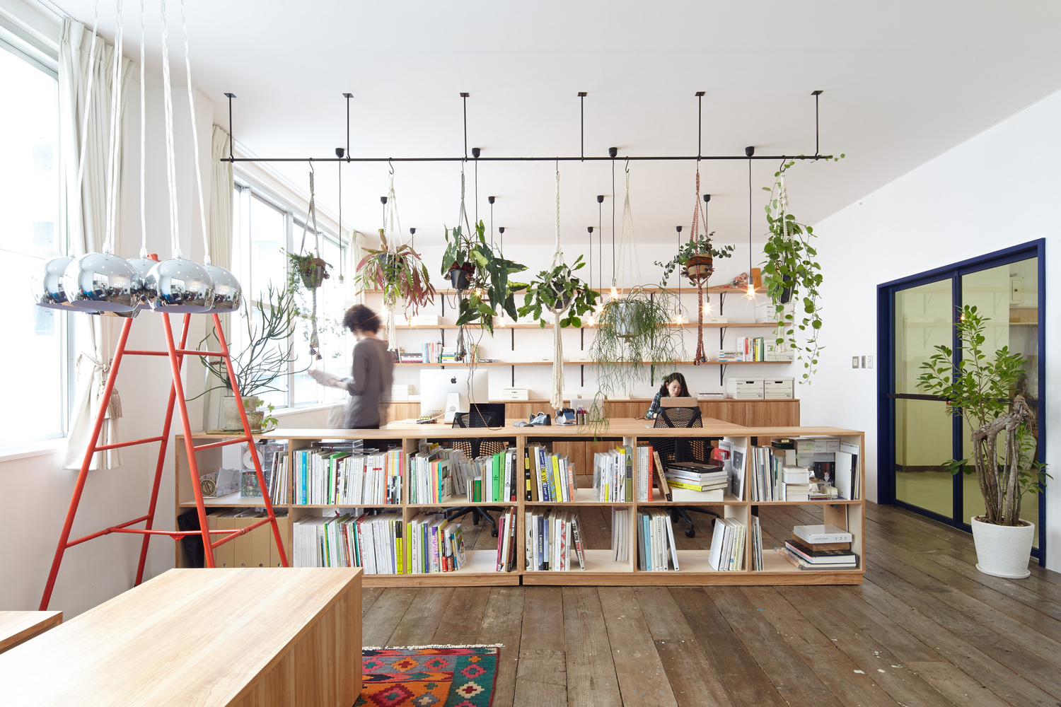 Gallery of Offices and Workplaces: Examples in Plan - 85