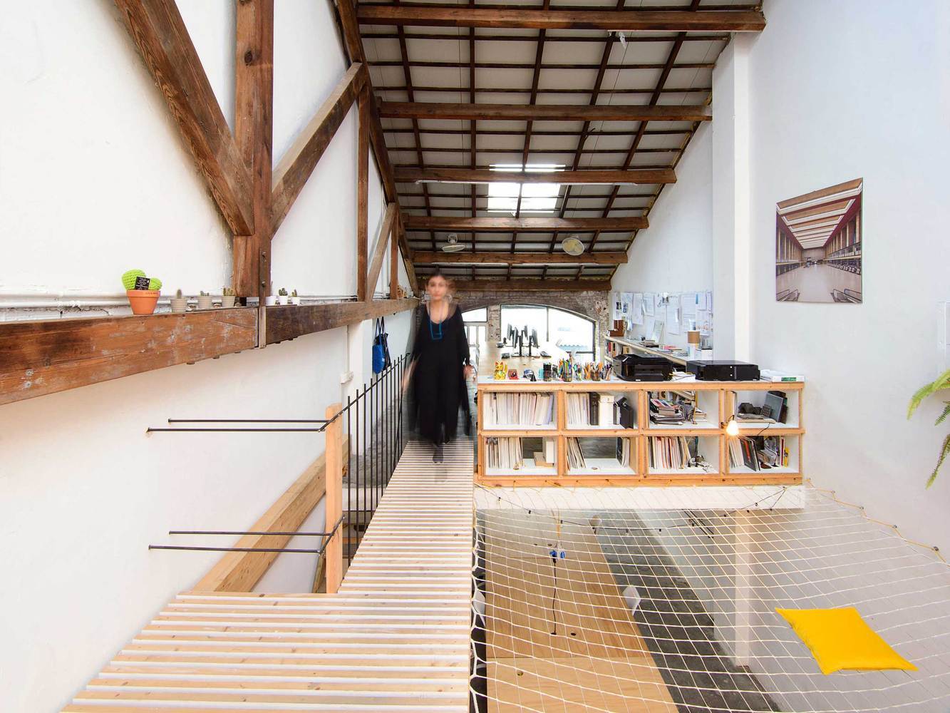 Gallery of Offices and Workplaces: Examples in Plan - 52