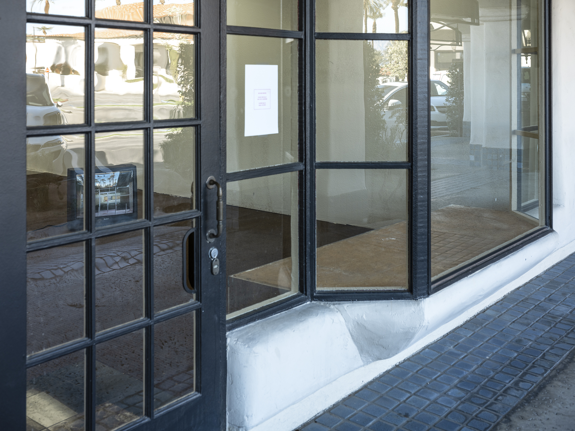 Gallery of 19 Contemporary Installations Dotted Across the Coachella ...