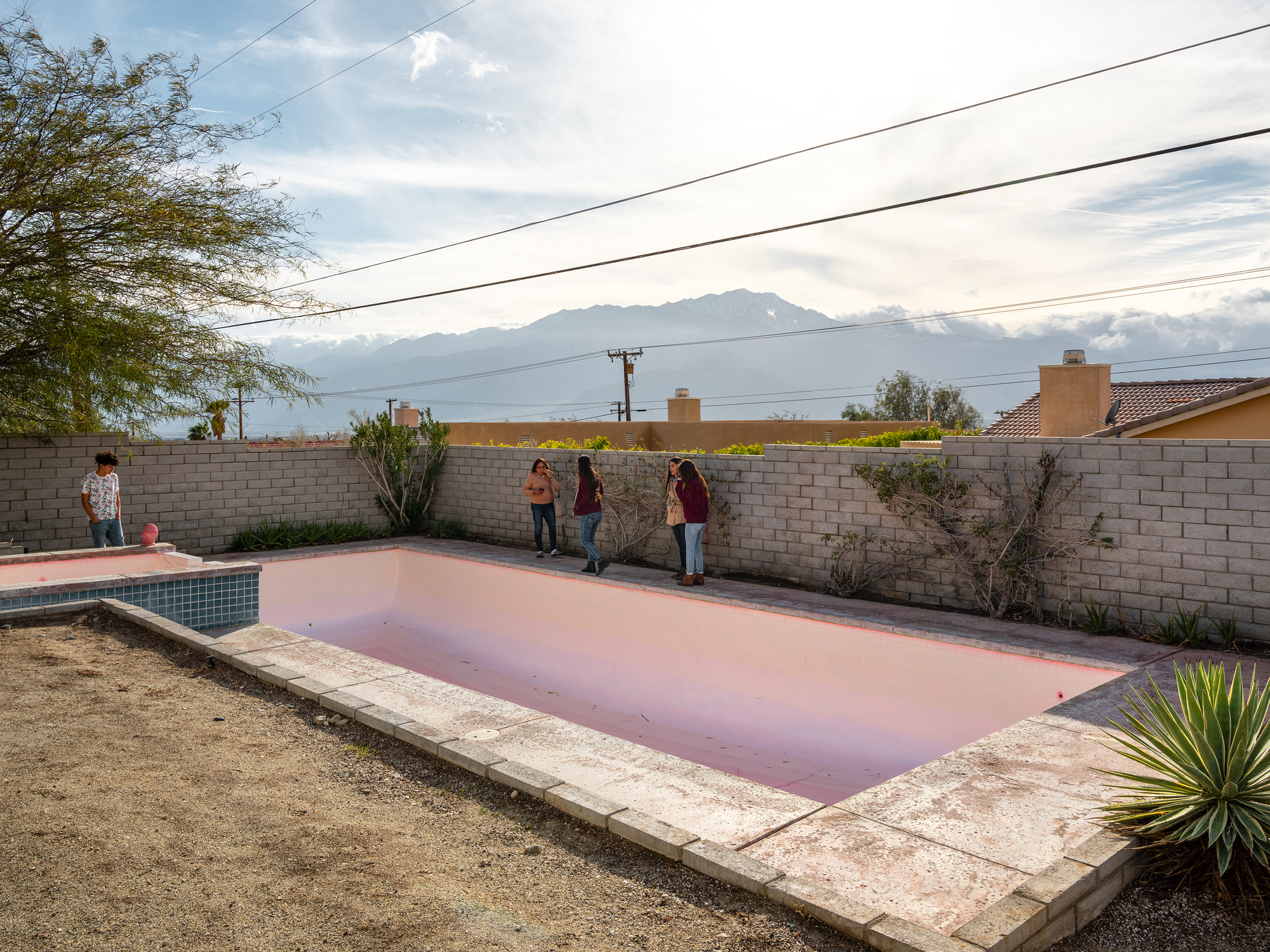 Gallery of 19 Contemporary Installations Dotted Across the Coachella ...