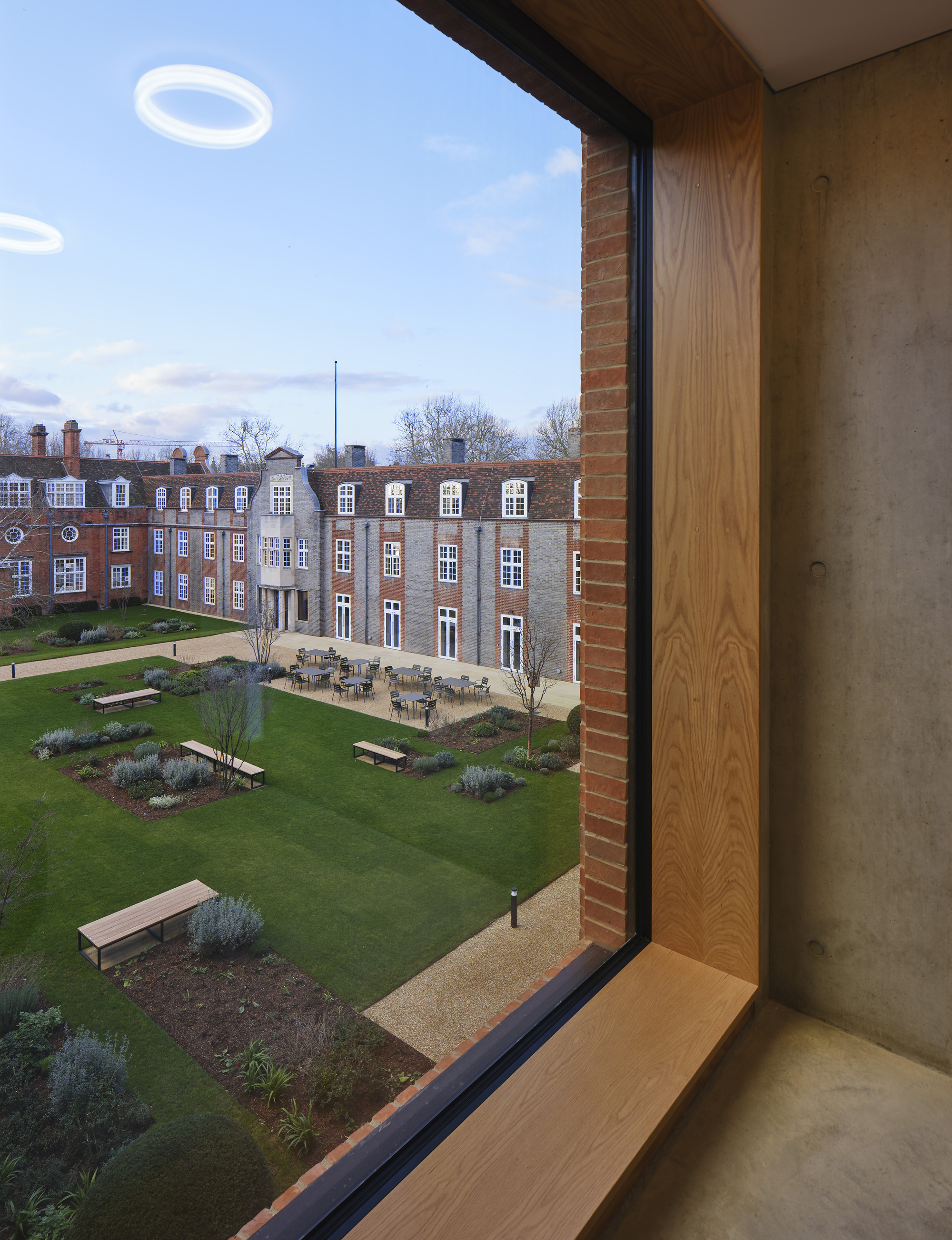 Gallery of Dorothy Garrod Building / Walters & Cohen Architects - 9