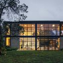 Candelaria House / Llano Arquitectos | ArchDaily
