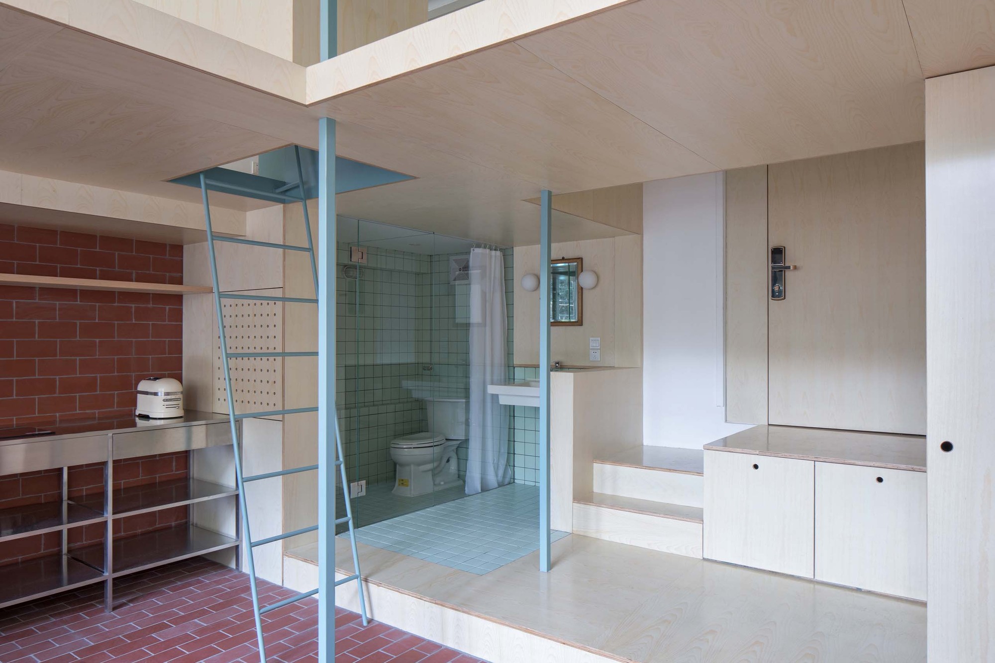 Gallery of U-shape room / Atelier TAO+C - 9