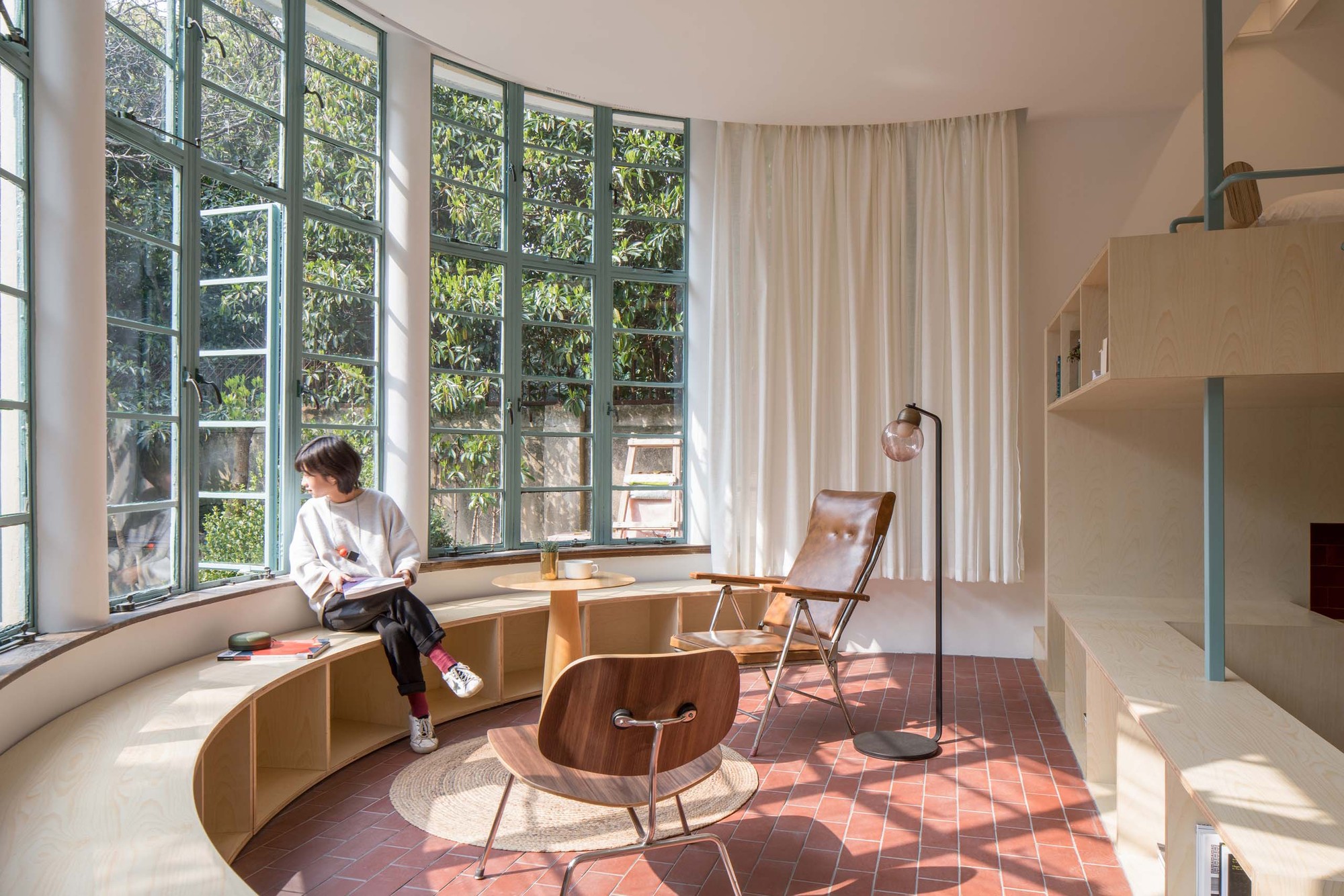 Gallery of U-shape room / Atelier TAO+C - 1