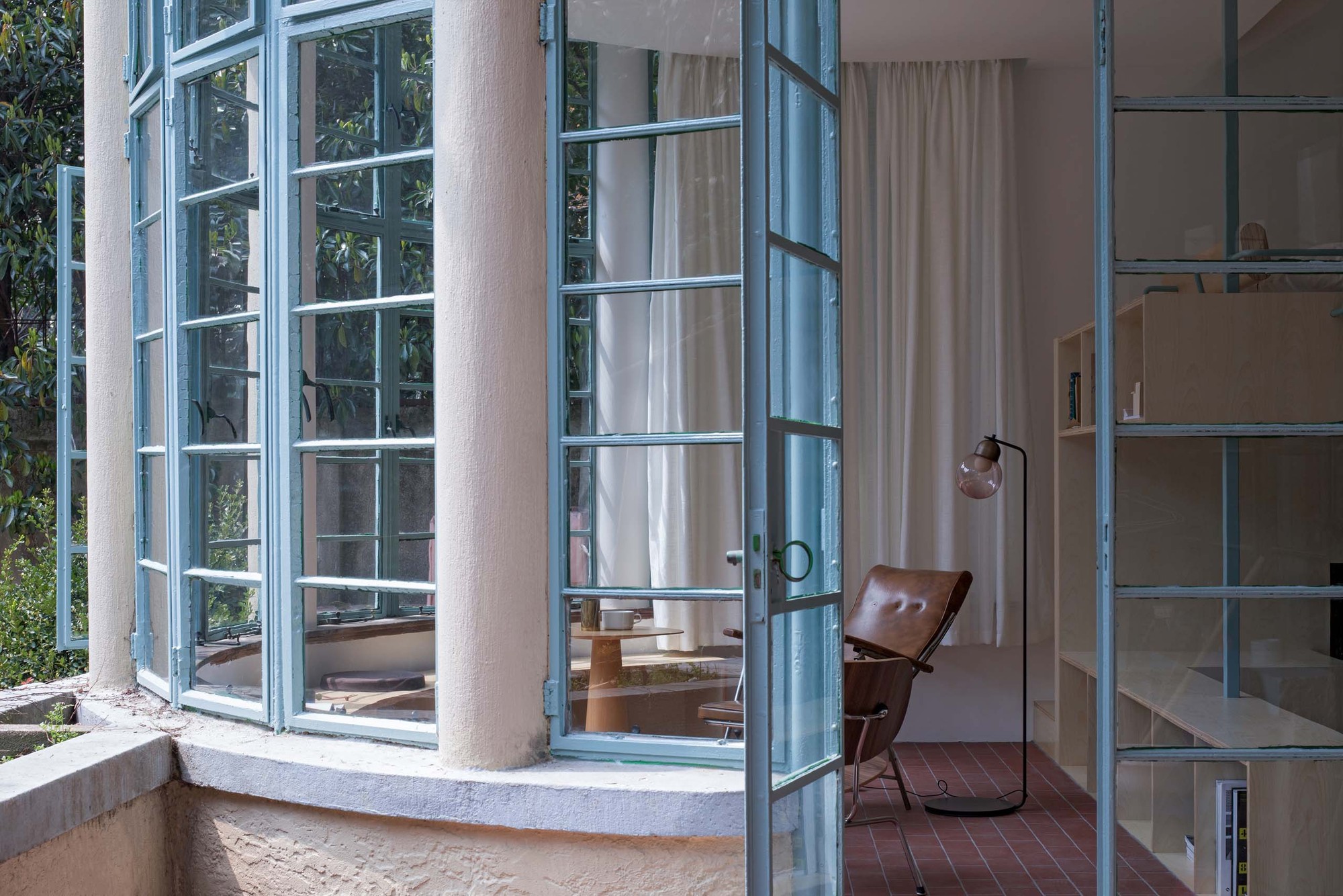 Gallery of U-shape room / Atelier TAO+C - 6