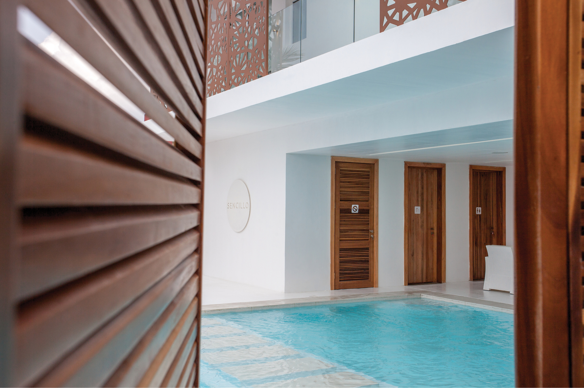 Gallery of Sencillo Beach House / cmDesign Atelier - 13