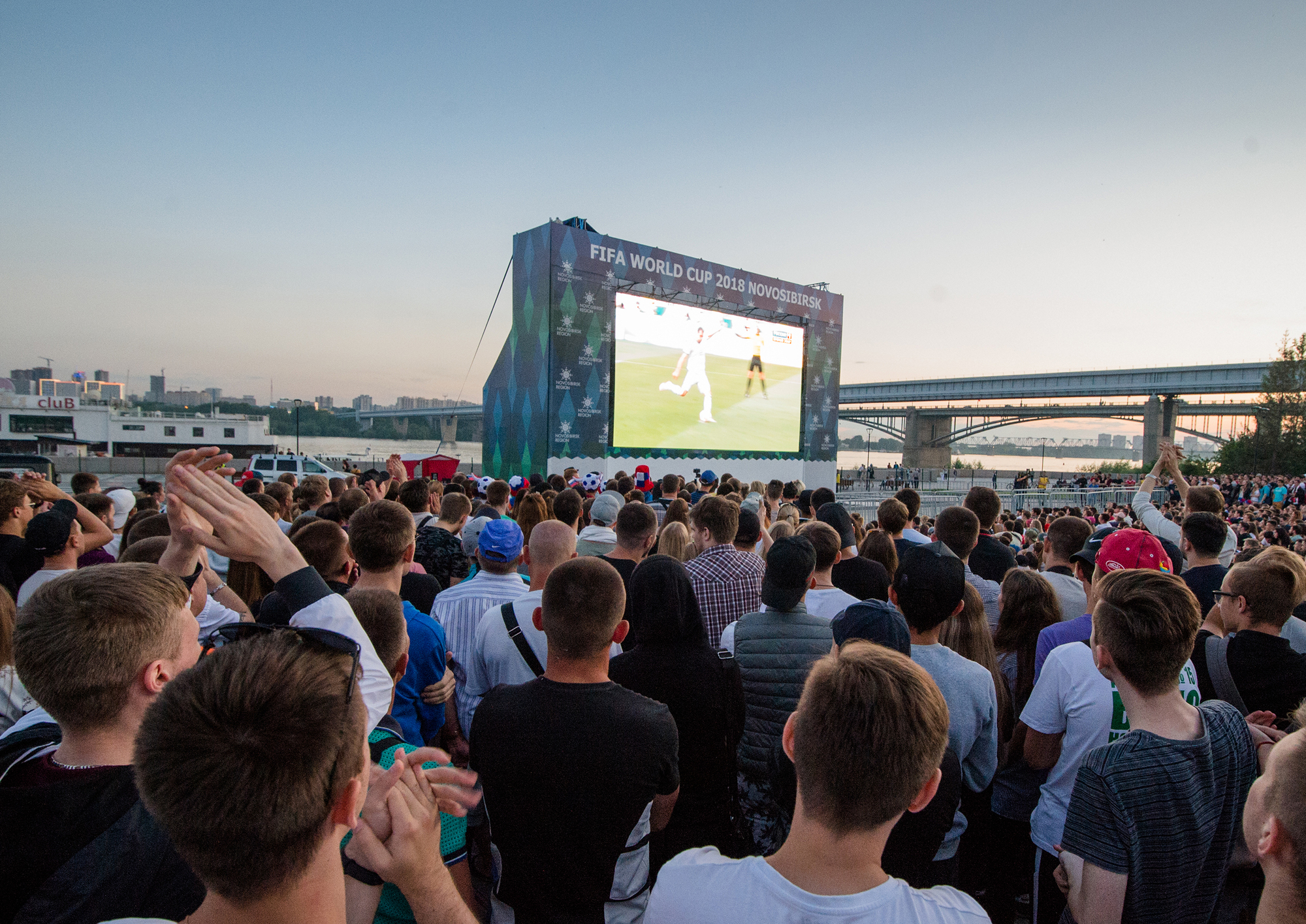 Gallery of Mikhailovskaya Embankment / Strelka KB + Adaptik-A - 17