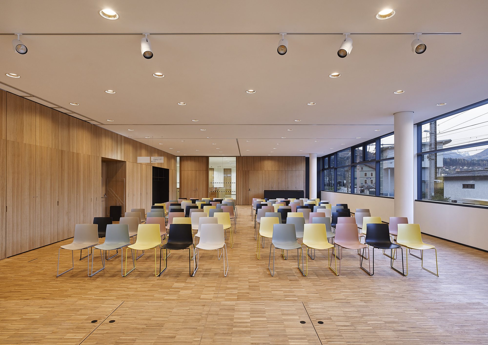 Gallery of P2 Urban Hybrid | Library / LAAC - 9