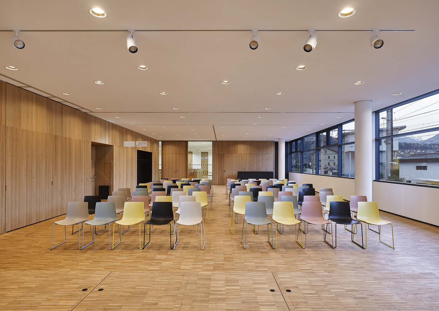 Gallery of P2 Urban Hybrid | Library / LAAC - 10