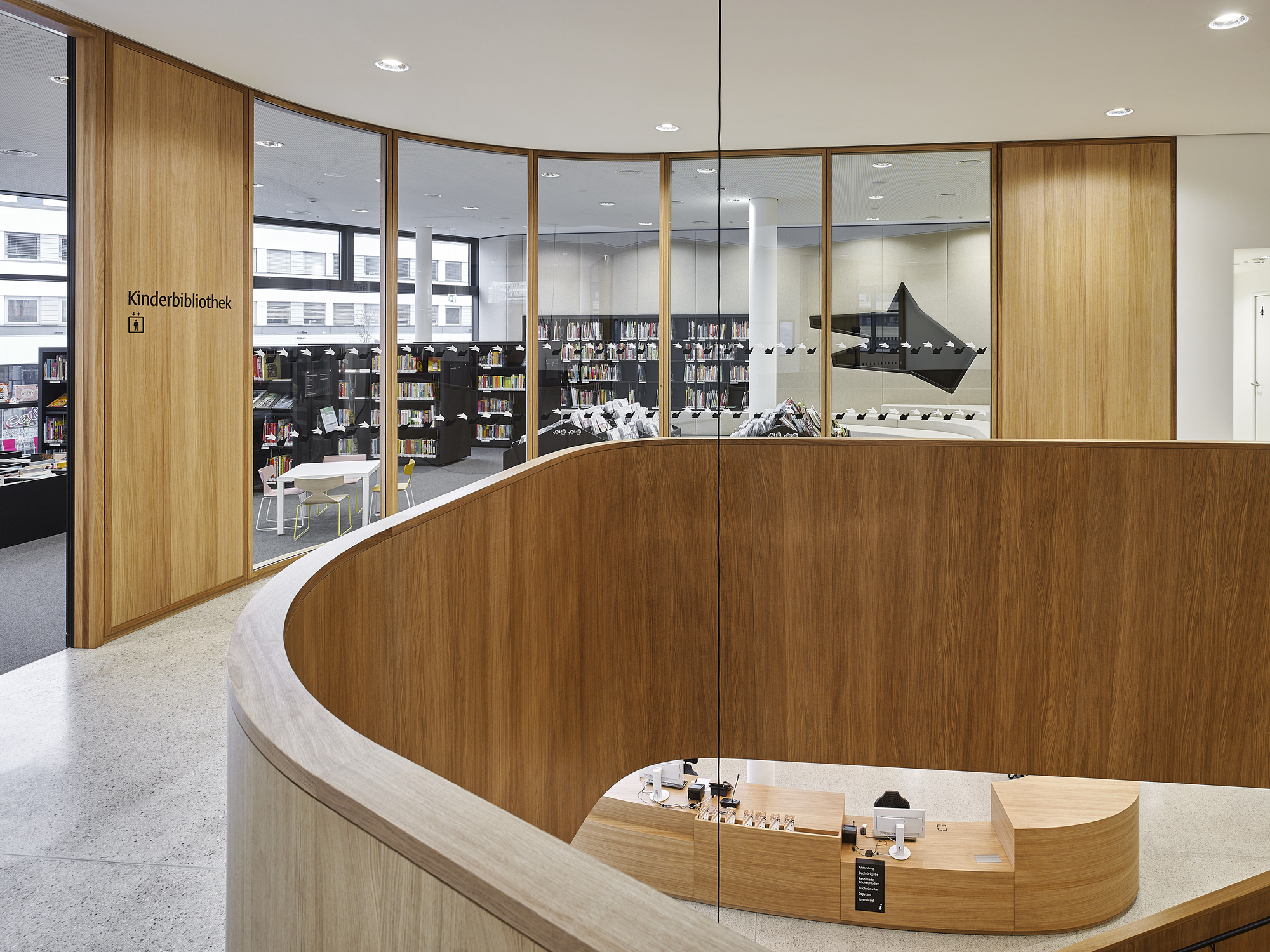 Gallery of P2 Urban Hybrid | Library / LAAC - 11