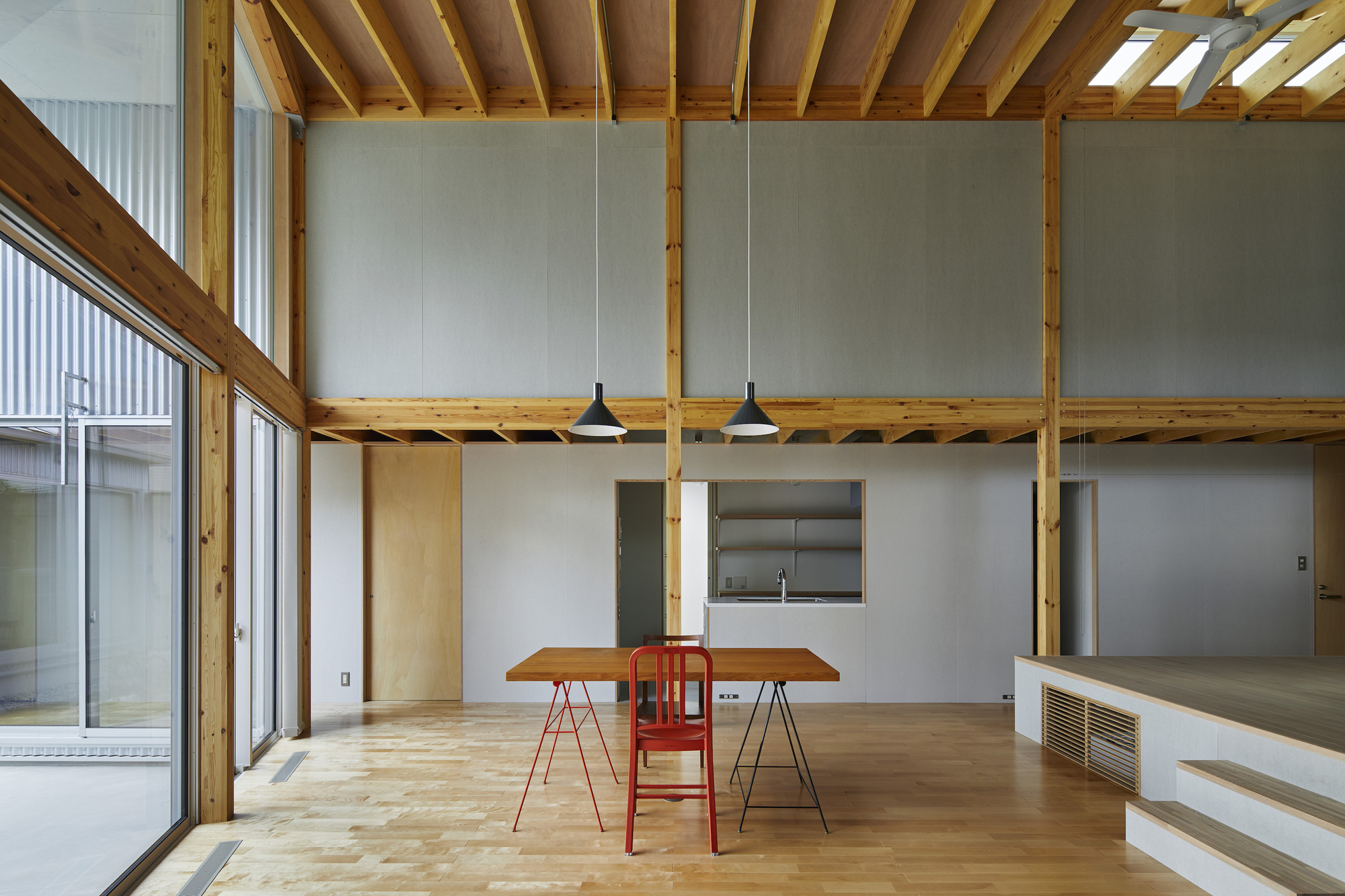 Gallery of House in Nikko / TAKiBI - 6