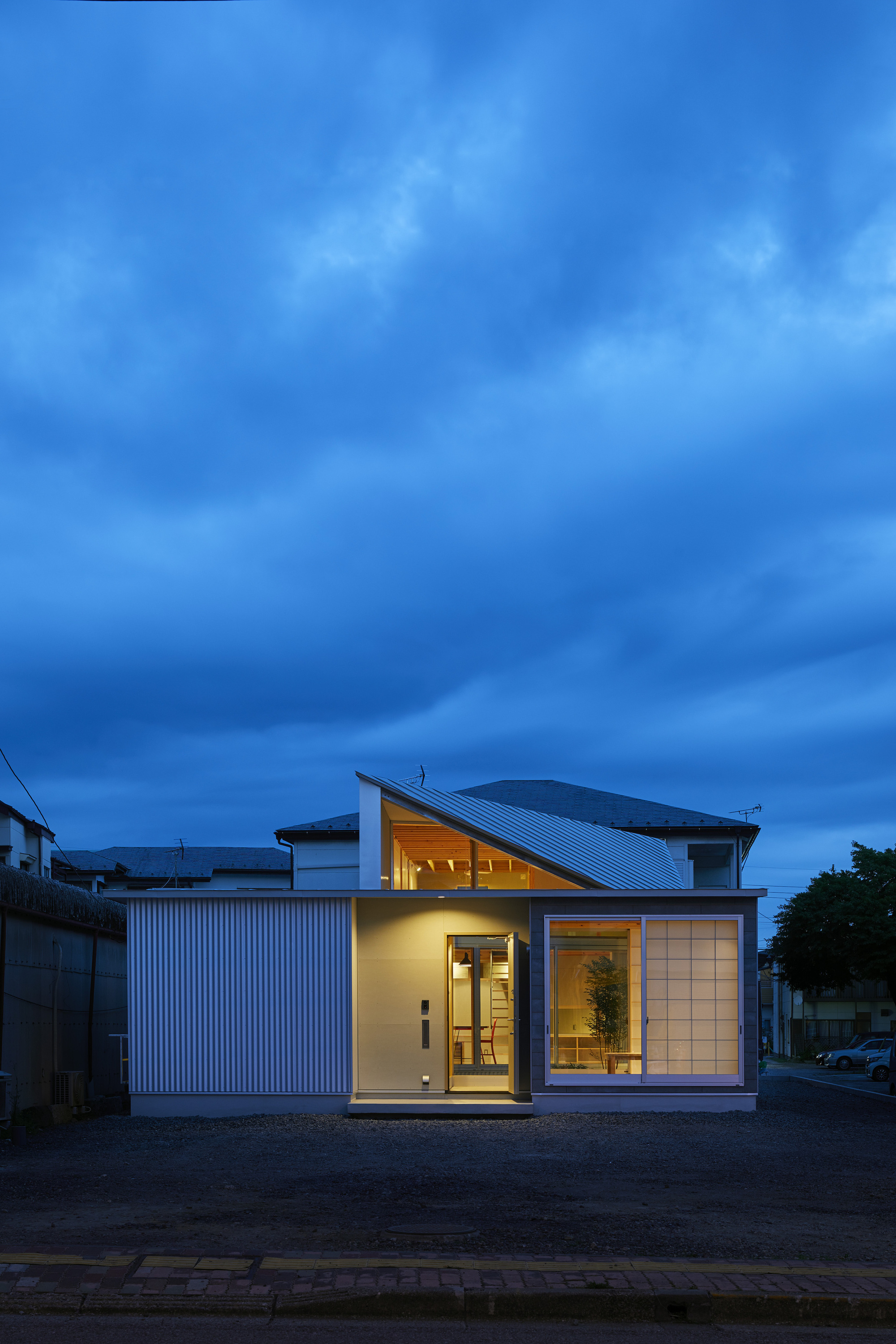 Gallery of House in Nikko / TAKiBI - 8