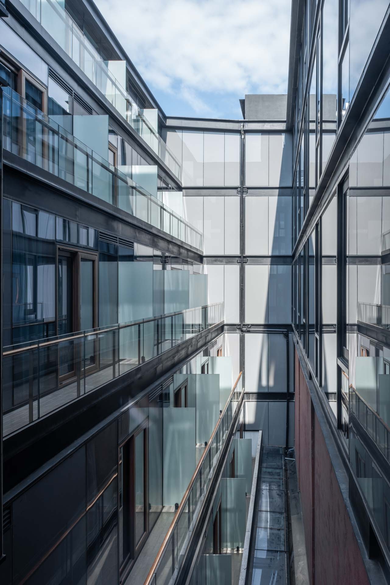 Gallery of Holiday Inn Express Beijing Shougang Silo-Pavilion / China ...