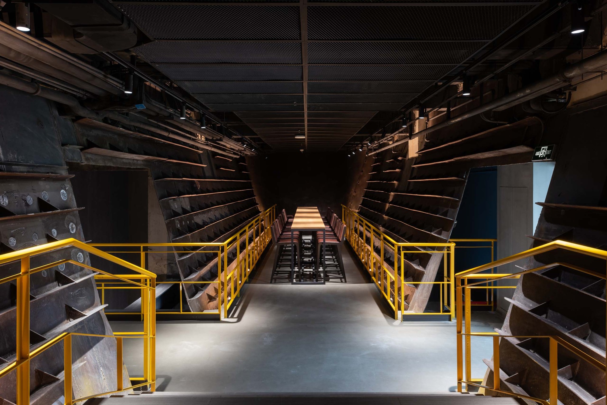 Gallery of Holiday Inn Express Beijing Shougang Silo-Pavilion / China ...