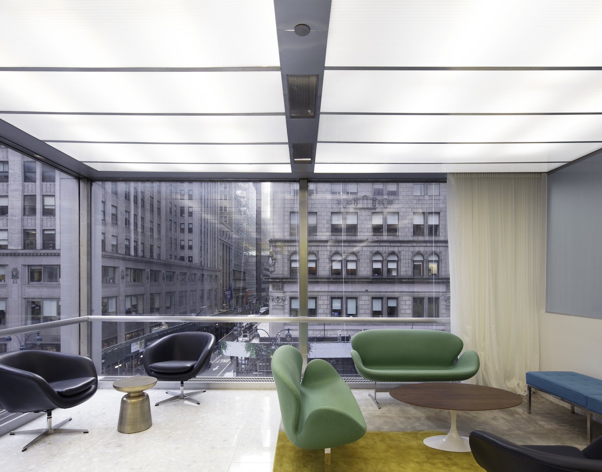 Gallery of Adaptive Reuse of a SOM Landmark / Inaba Williams Architects - 1