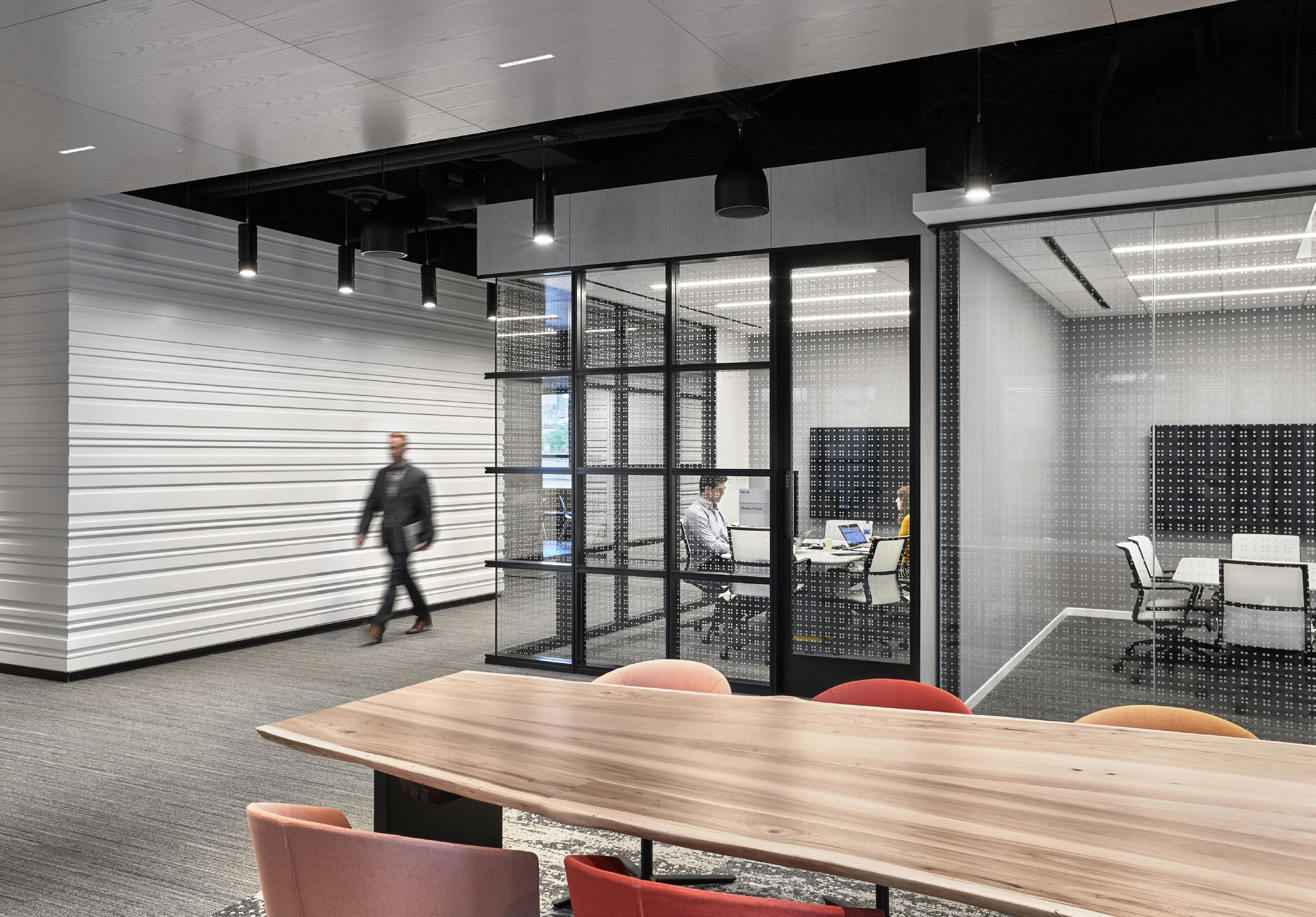 Gallery of McDonald’s HQ Workplace / Studio O+A + IA Interior ...