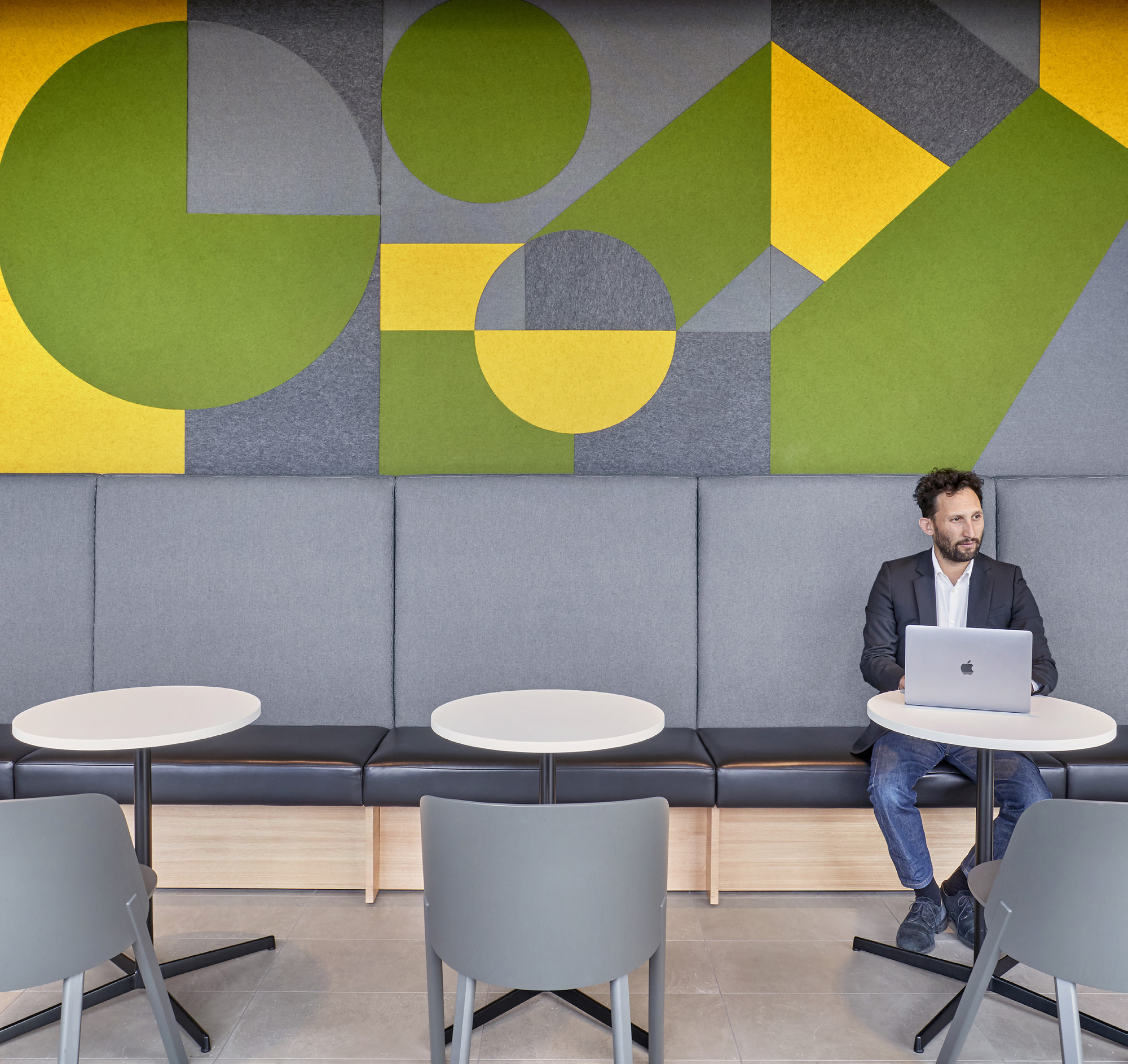 Gallery of McDonald’s HQ Workplace / Studio O+A + IA Interior ...