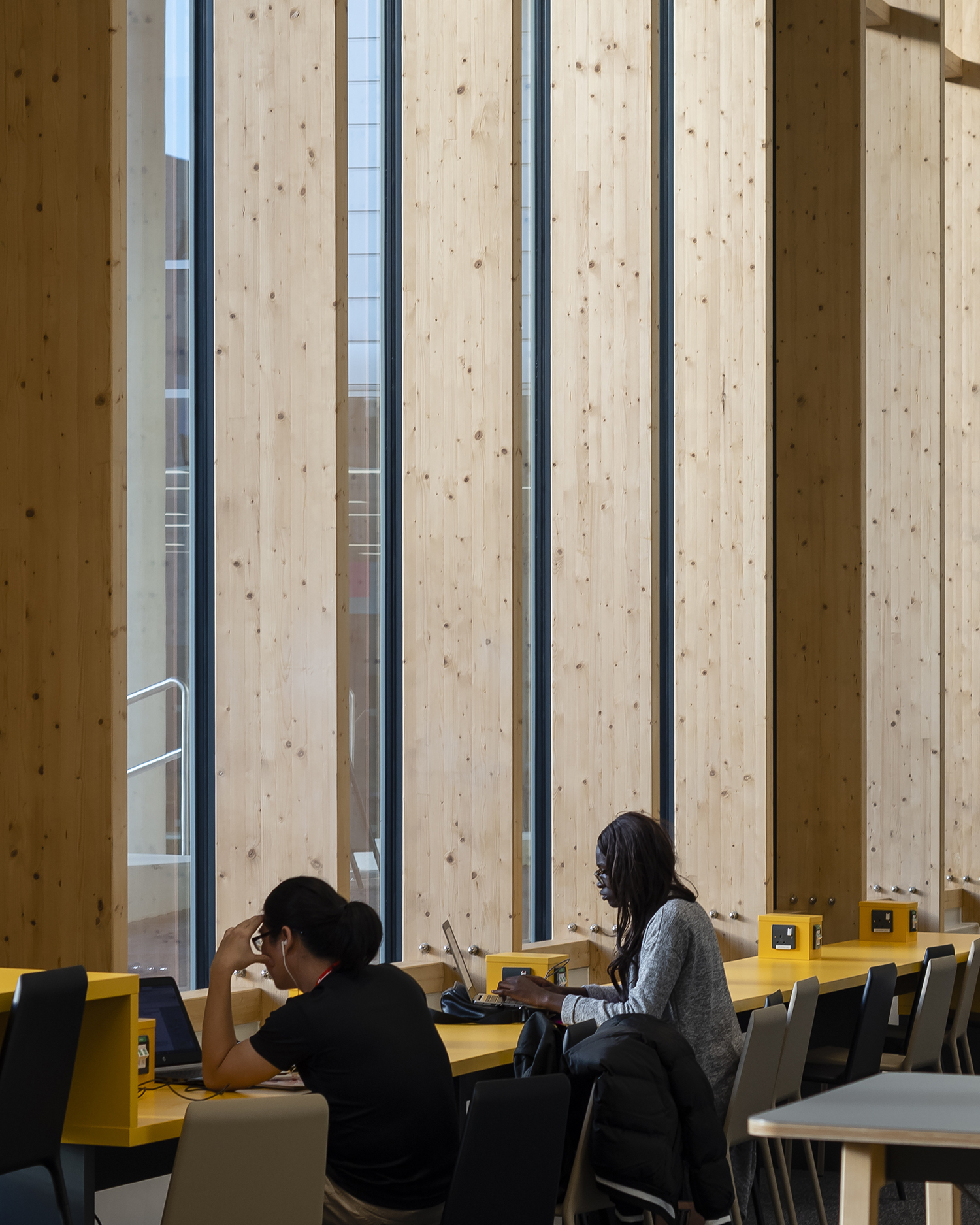 Gallery of University of Northampton Learning Hub / MCW Architects - 10