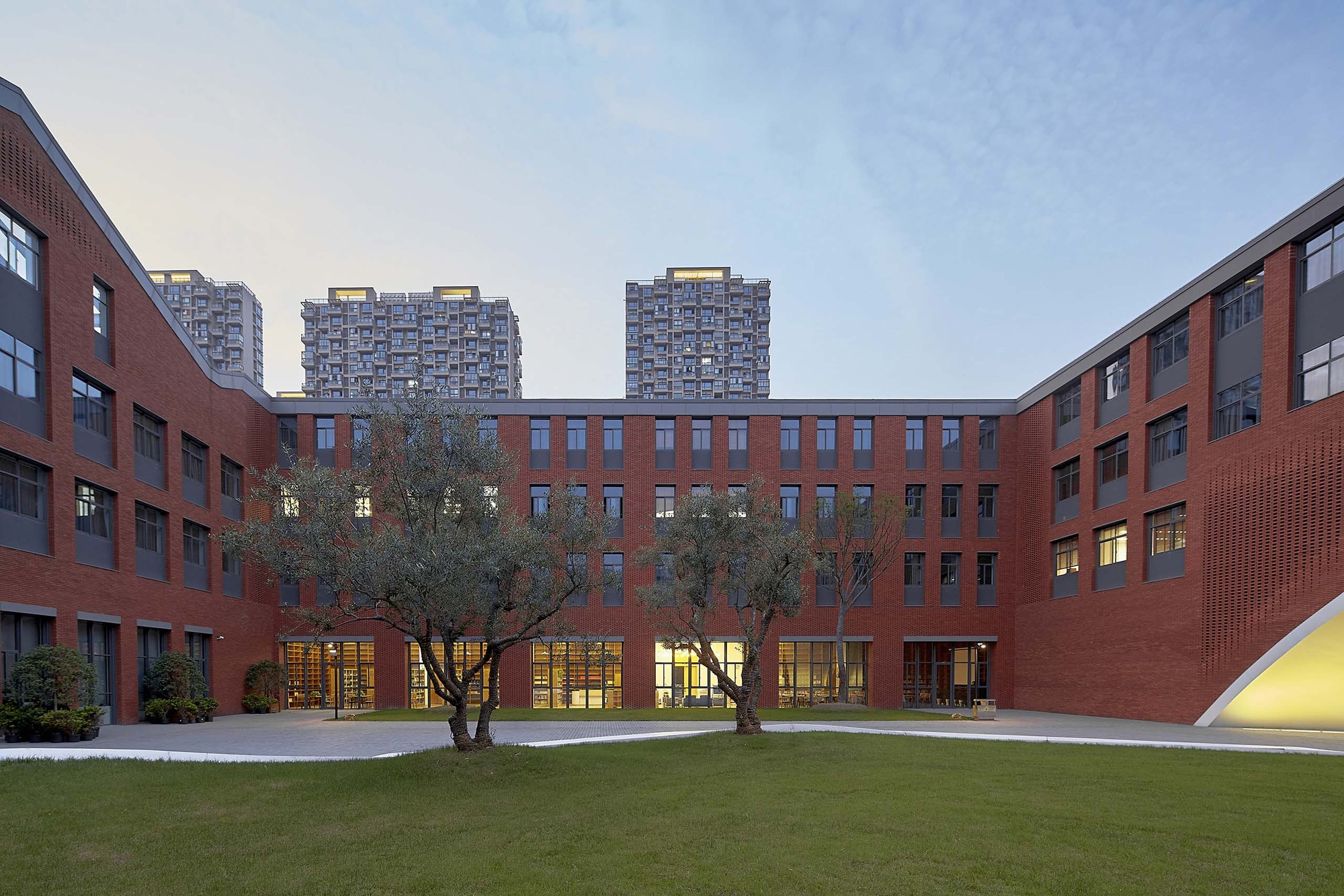 Gallery of Hangzhou Olive Tree School / YCA - 22
