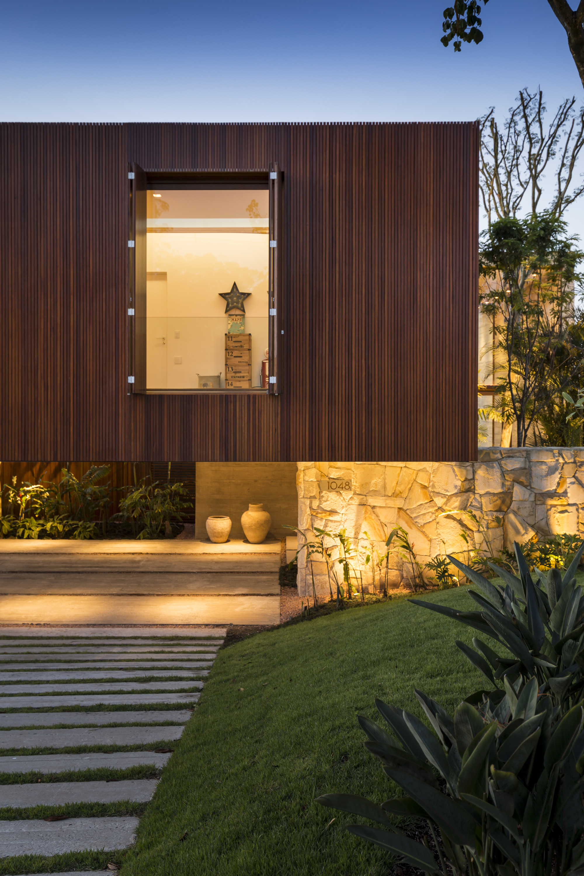 Gallery of Angular House / Stemmer Rodrigues Arquitetura - 27
