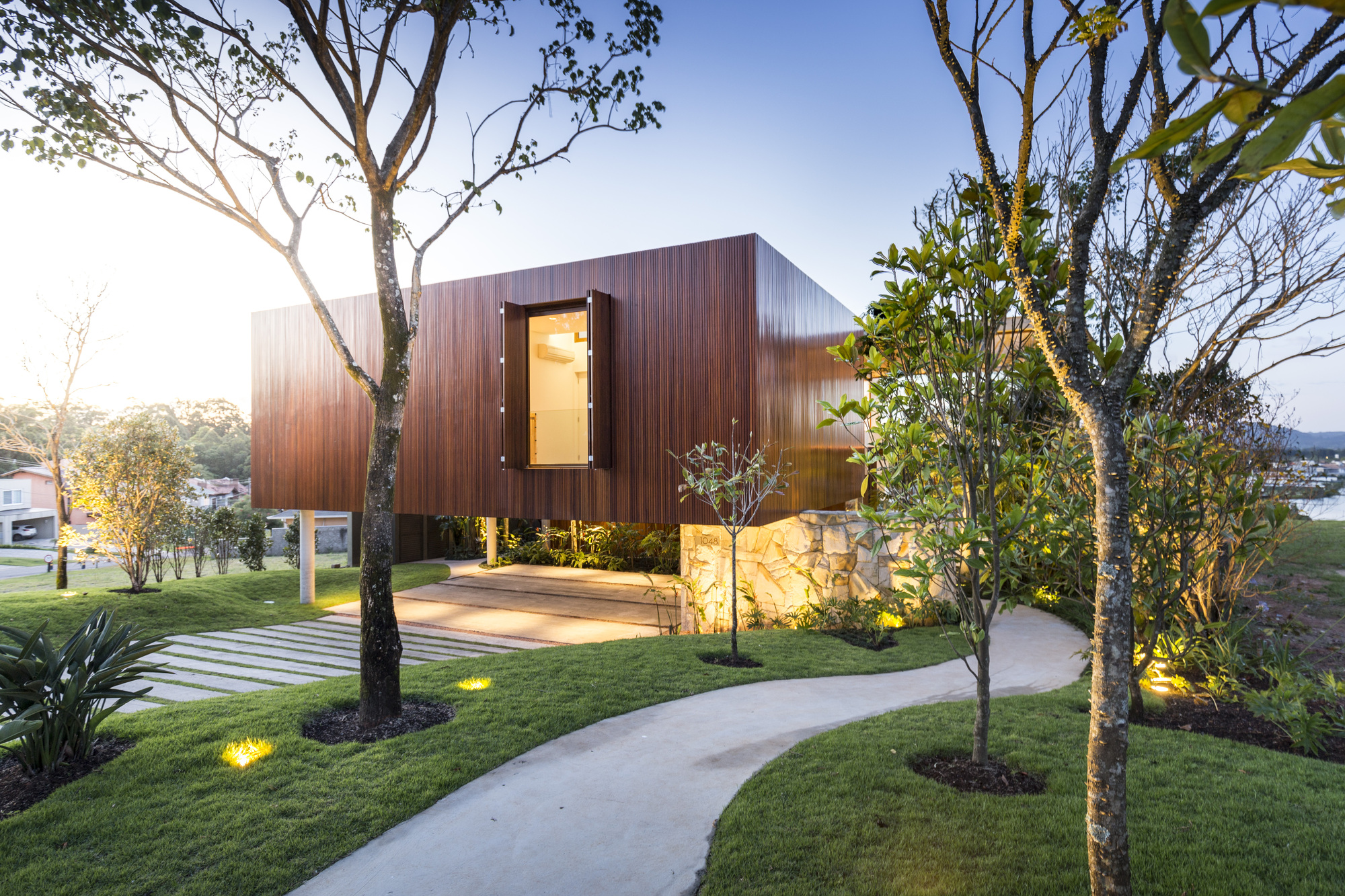 Gallery of Angular House / Stemmer Rodrigues Arquitetura - 25