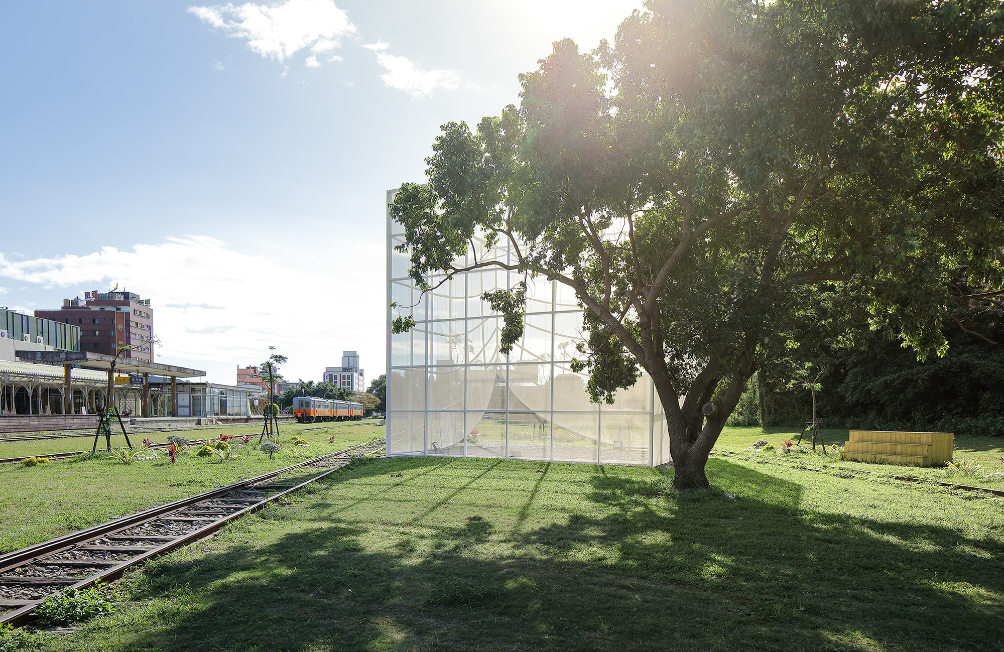 Gallery of NOOK . Place for nothing / FAHR 021.3 - 13