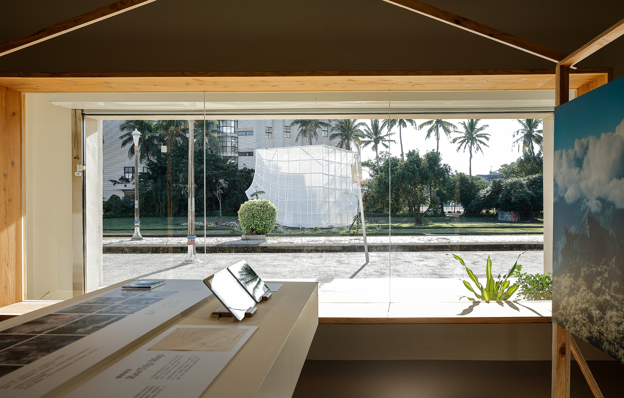 Gallery of NOOK . Place for nothing / FAHR 021.3 - 17