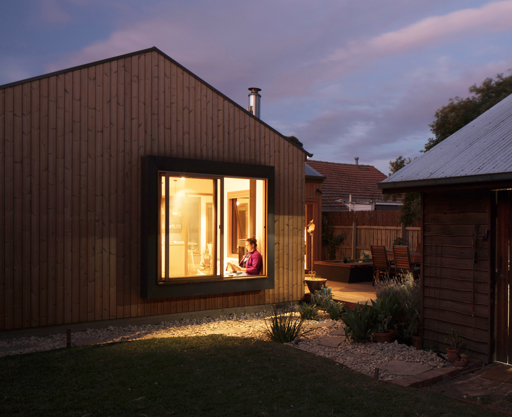 Gallery of Urban Barnyard House / Inbetween Architecture - 20