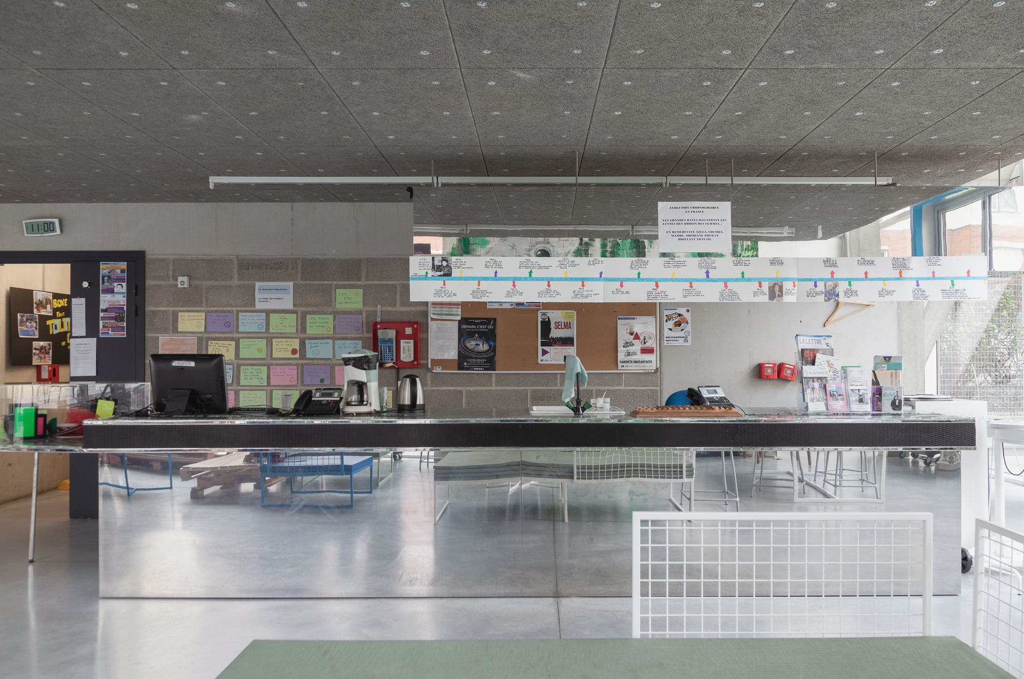 Gallery of Paris Sports Center Photographed Through the Lens of ...