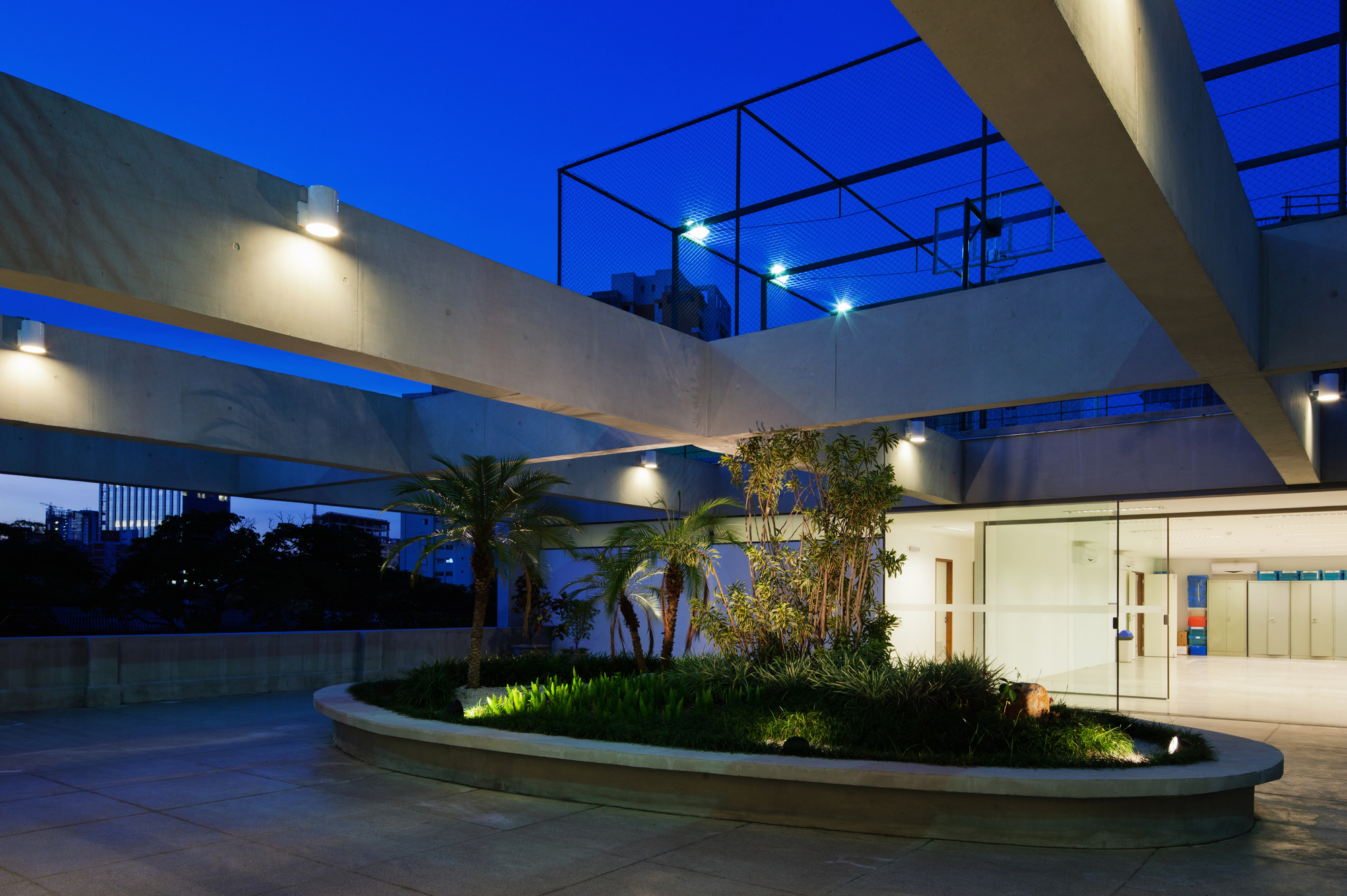 Gallery of New Headquarters of the Shalom Community / Brasil ...