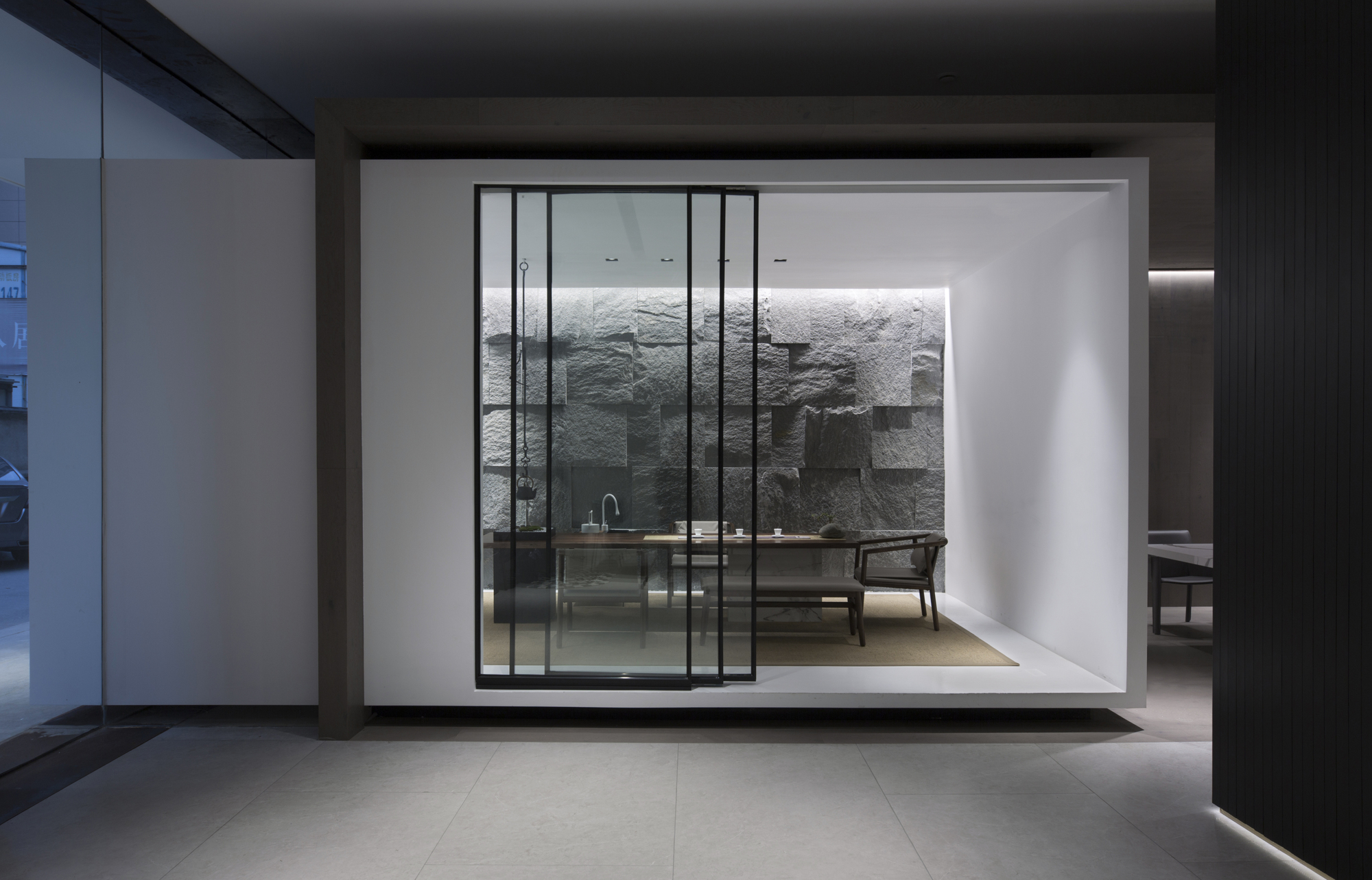 Gallery of Between Office / Between Design - 4