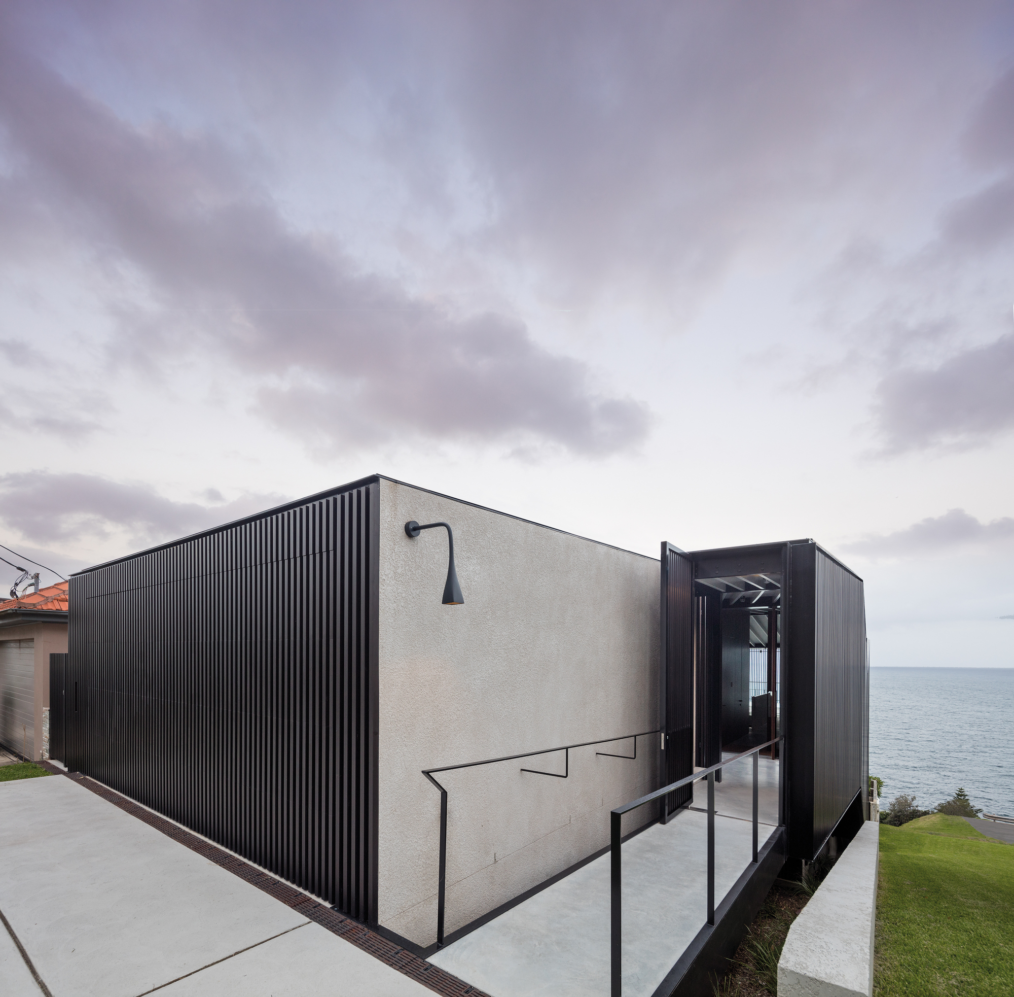 Gallery of Coogee House / Chenchow Little - 17