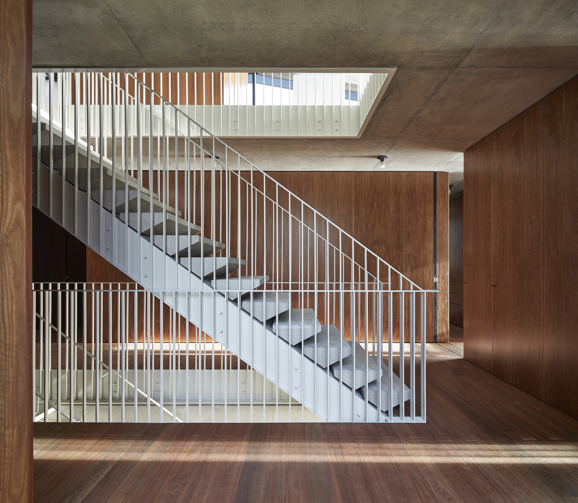 Gallery of Coogee House / Chenchow Little - 10