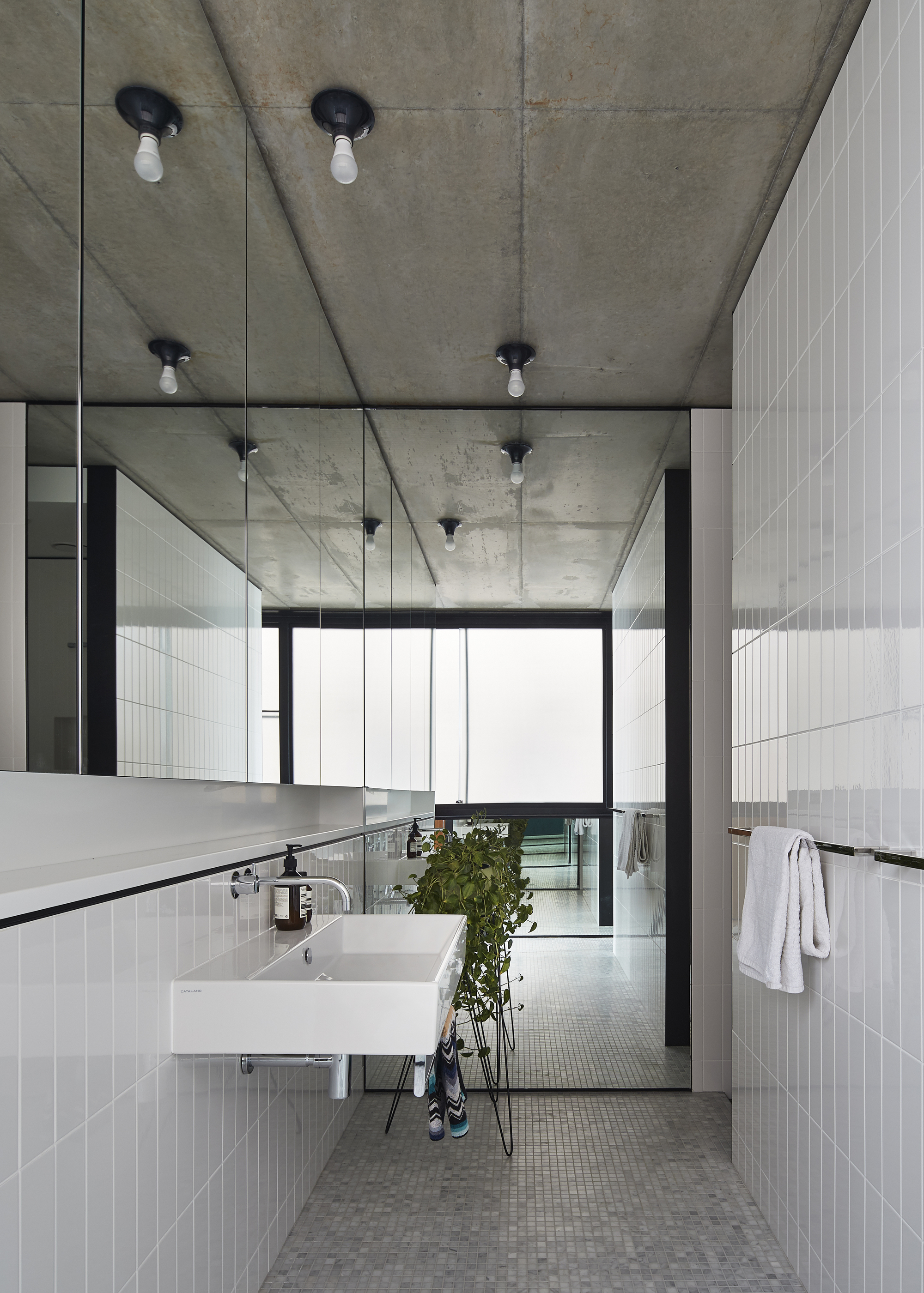 Gallery of Coogee House / Chenchow Little - 21