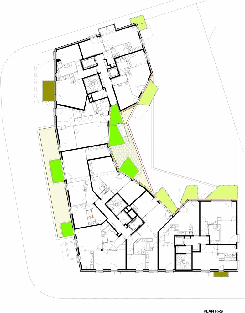 Gallery of Social Housing: 60 Examples in Plan and Section - 77