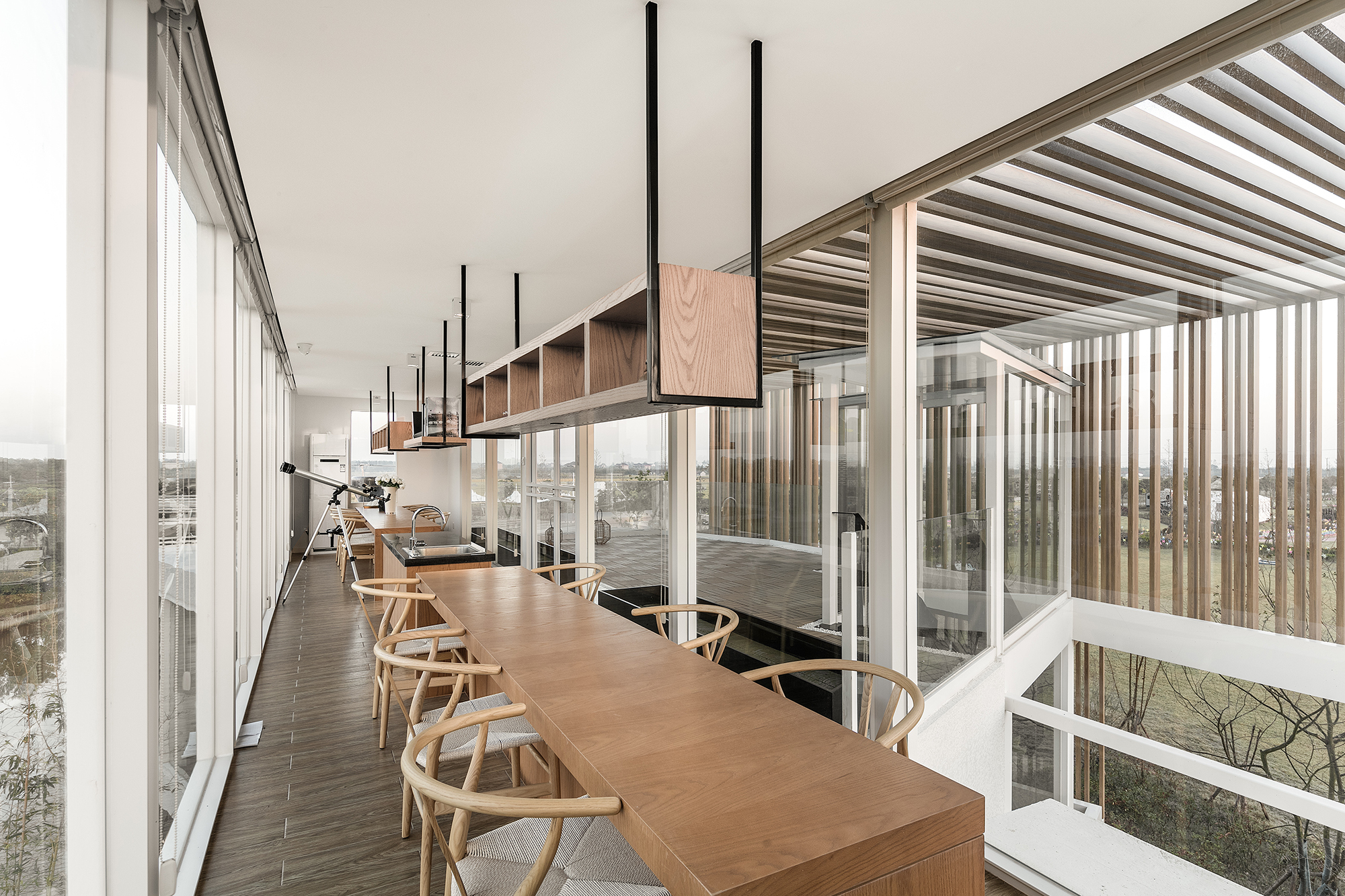 Gallery of Staggered Spaces / Yiduan Shanghai Interior Design - 21